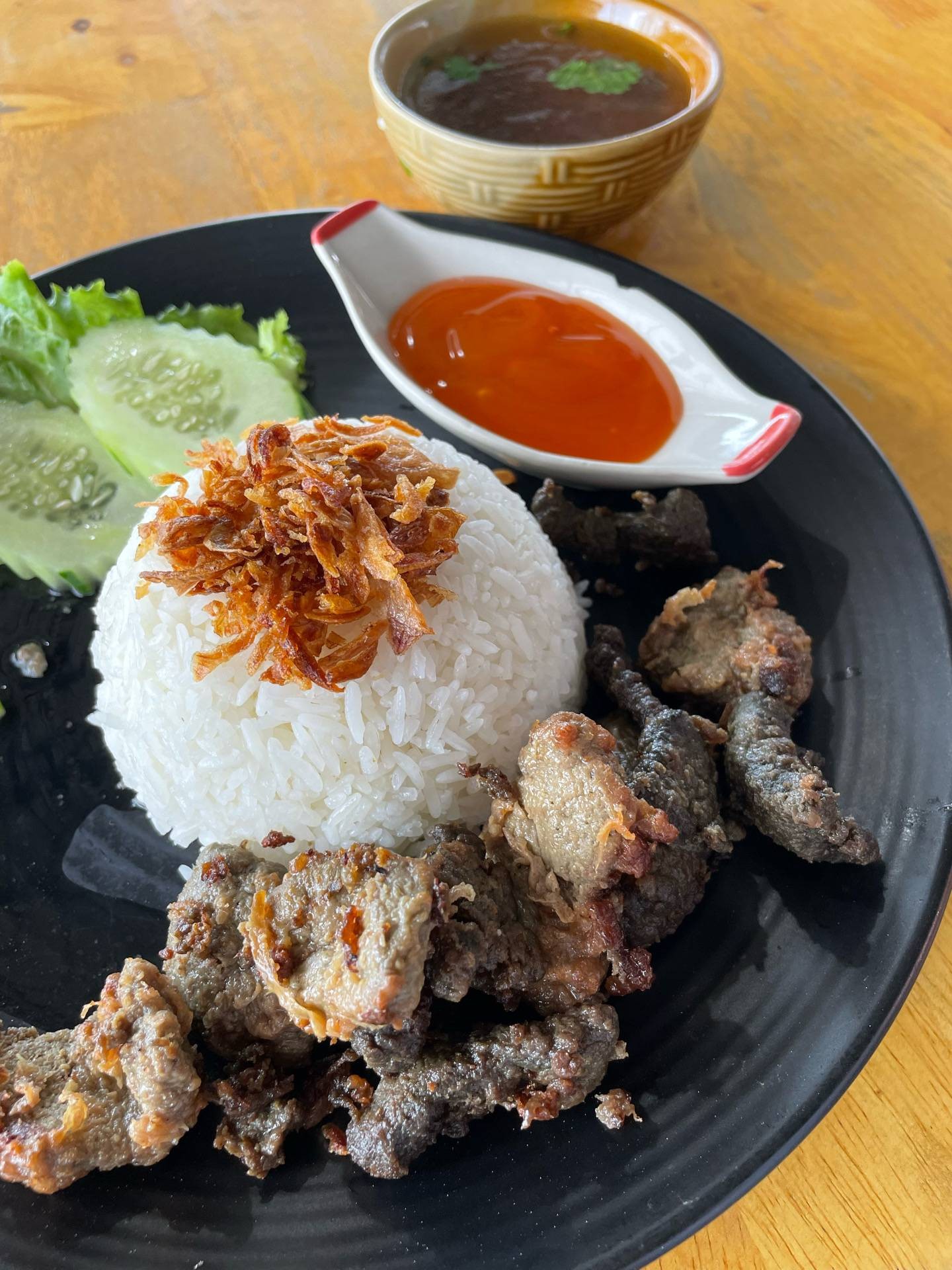 รีวิว ฟาอิซเตี๋ยวเรือ - อาหารพอใช้ แต่การบริการไม่ดีเลย