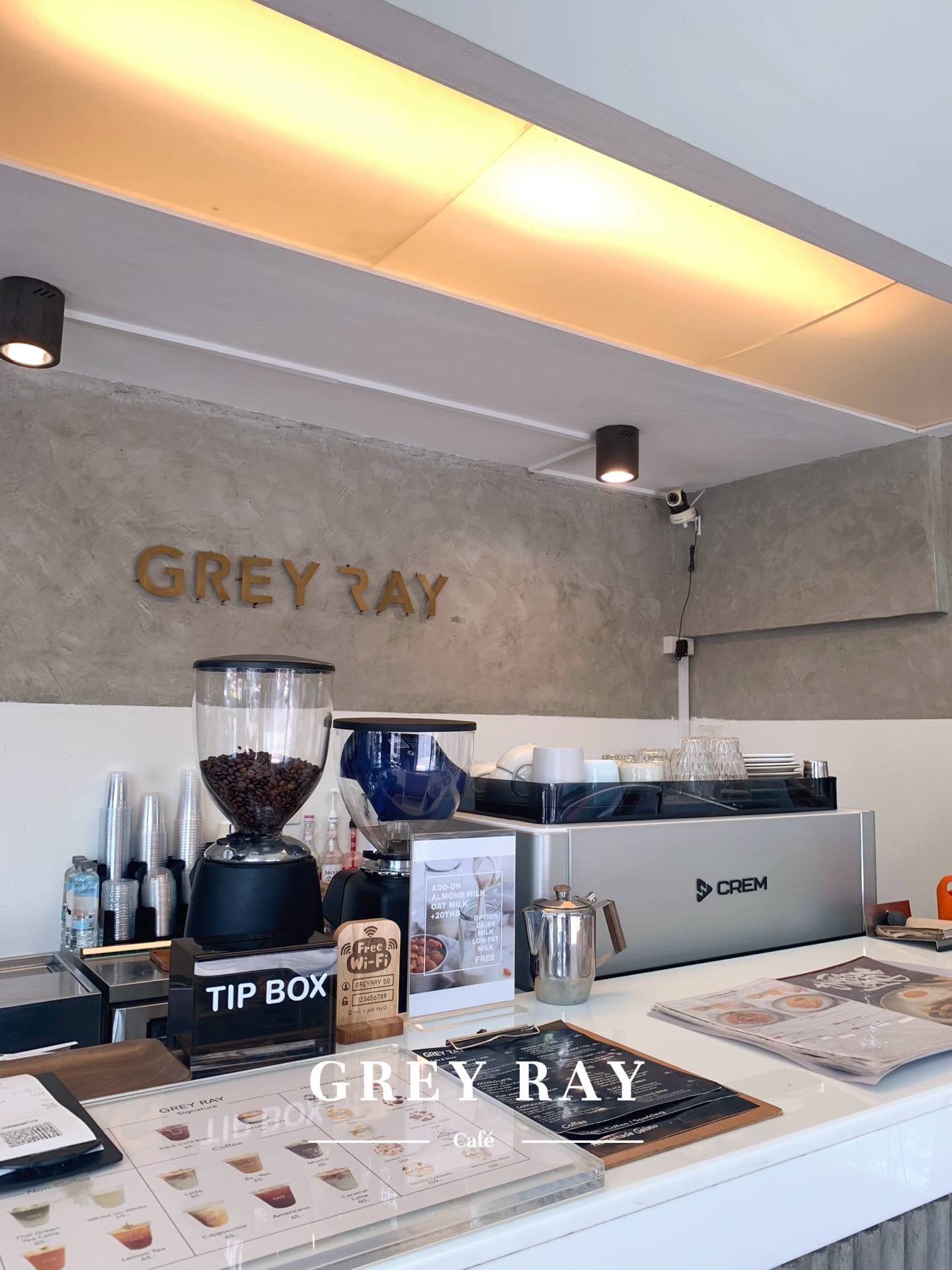 รีวิว Grey Ray Cafe & More - Grey Ray Café & More In Phaya Thai 🎨