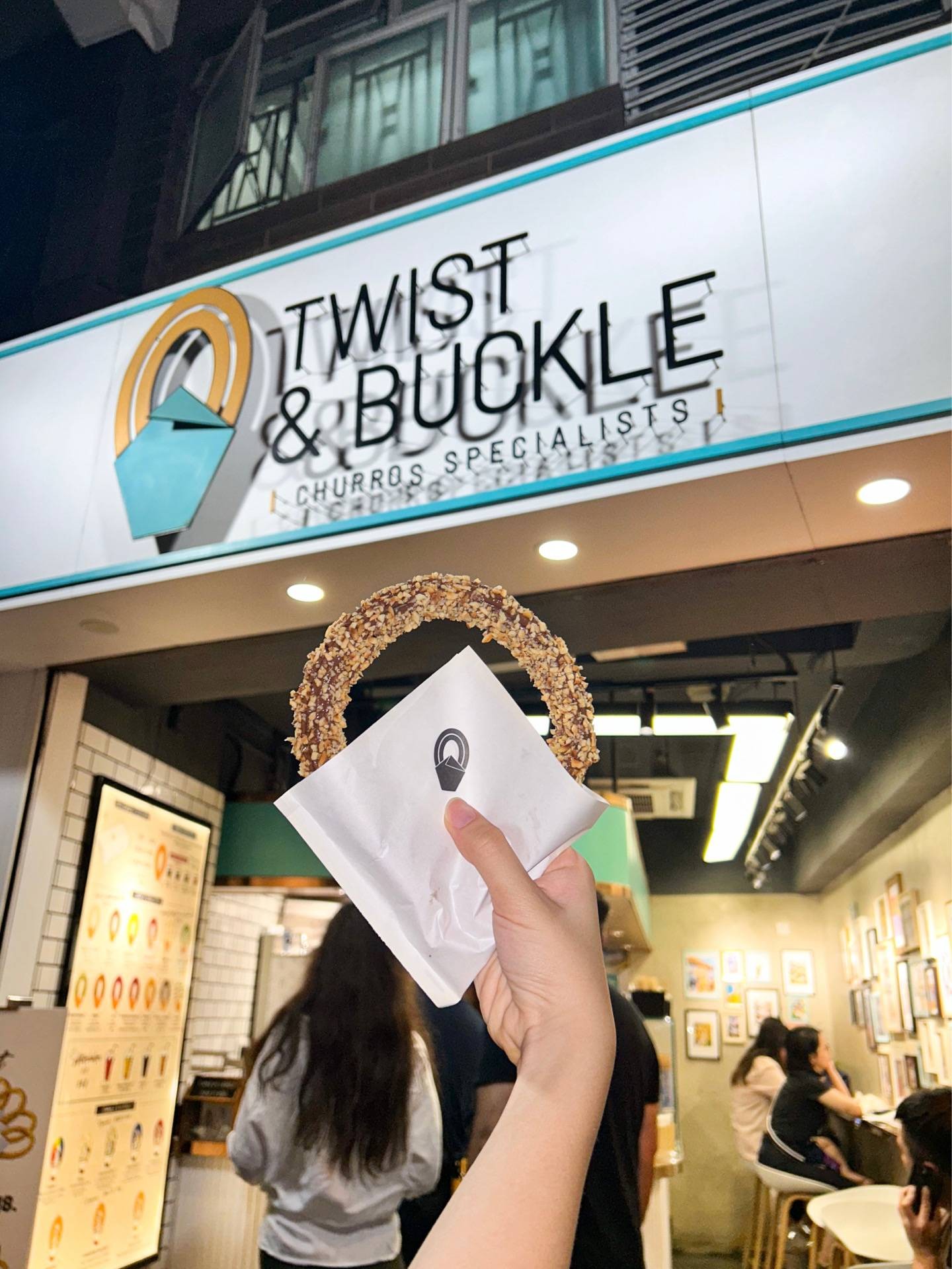 รีวิว Twist & Buckle - Churros ที่ติด Michelin guide