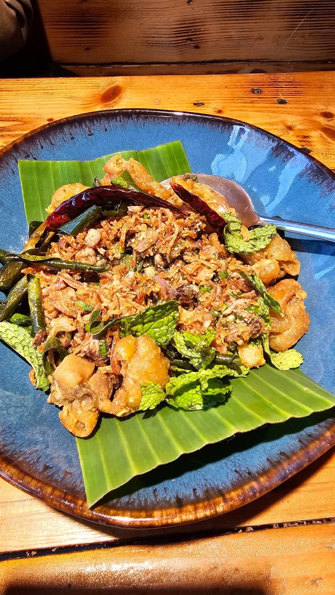 รีวิว รัตติยาแจ่วฮ้อน-จิ้มจุ่ม สาขา (T-ONE BUILDING) สาขา(T-ONE ...