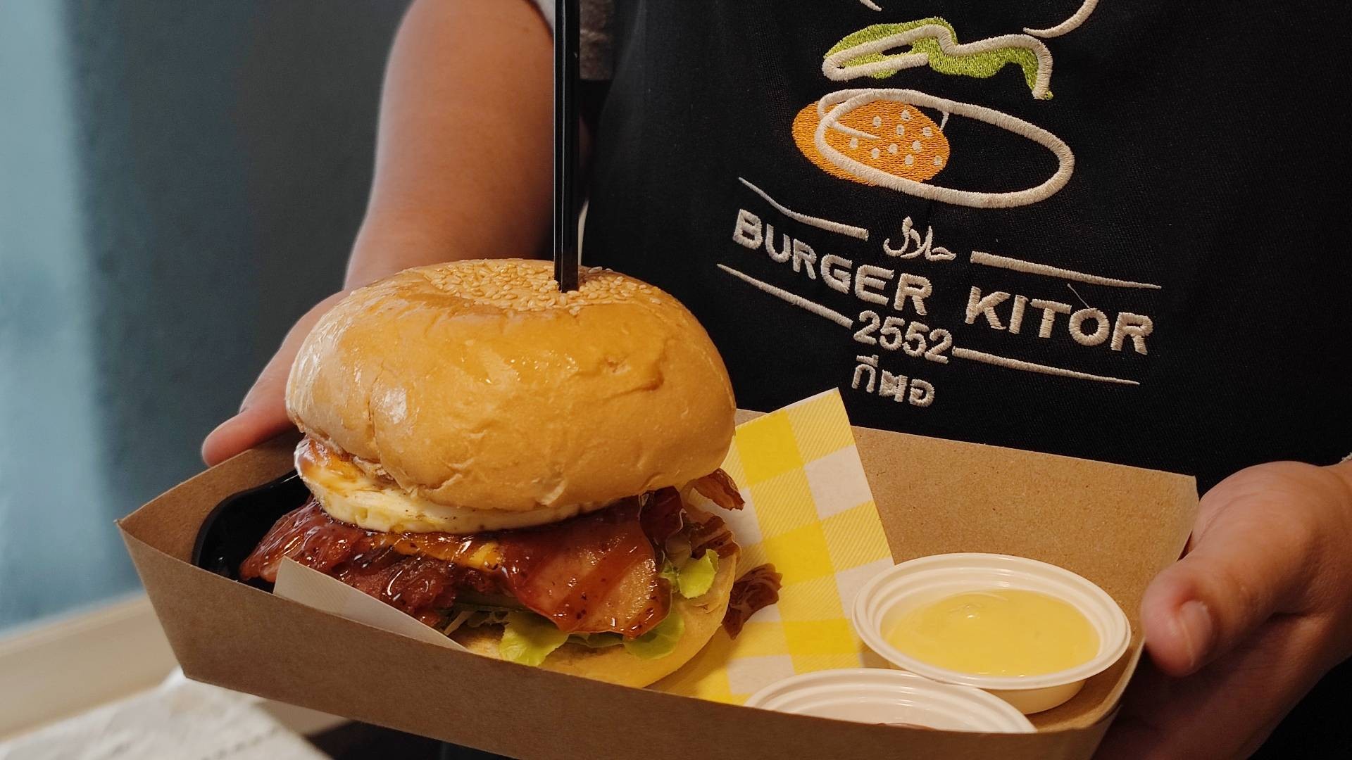 Burger kitor korat - สั่งอาหารเดลิเวอรี | Wongnai x LINE MAN