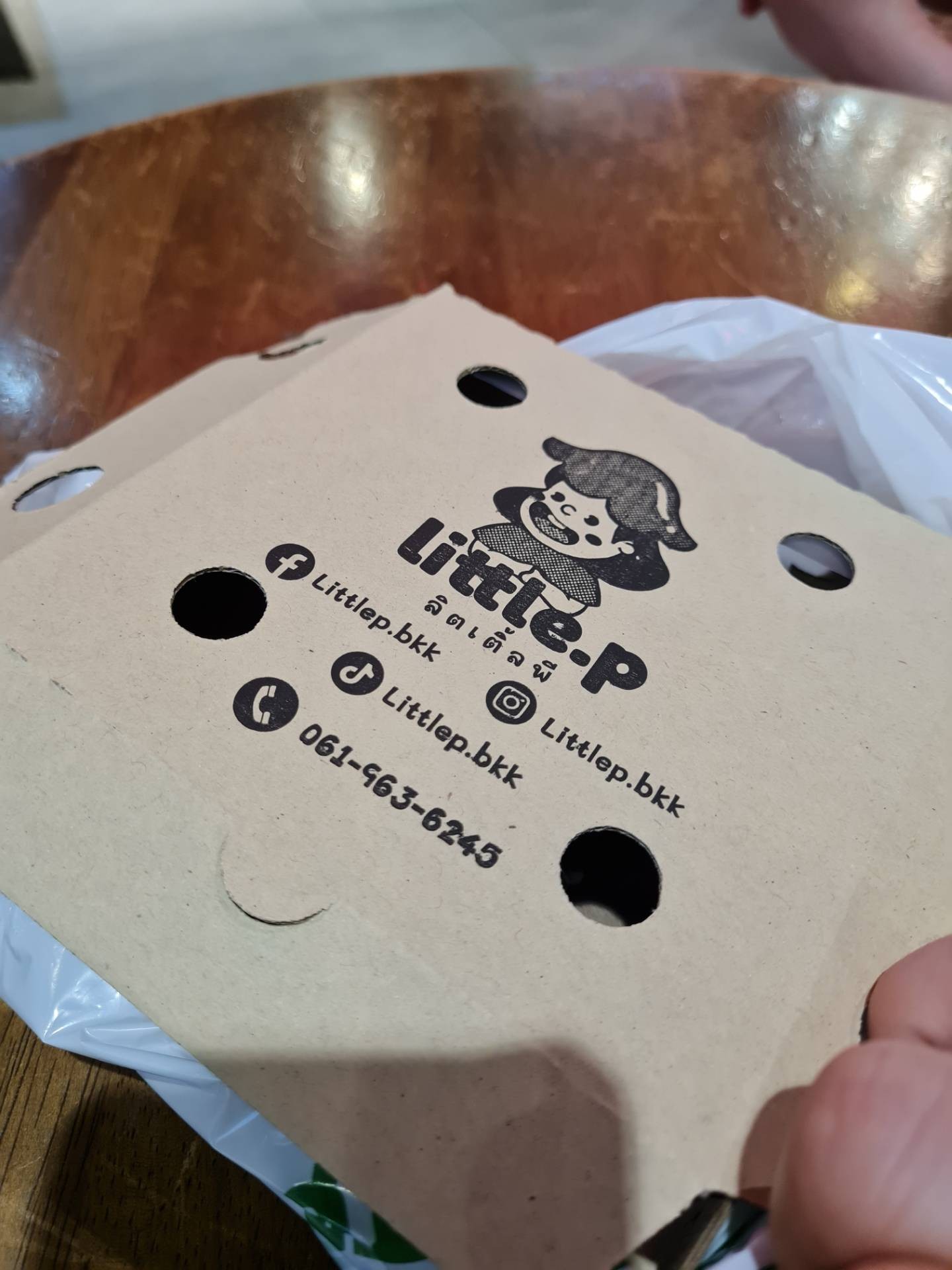 รูป Little.p ลิตเติ้ลพี ขนมครกใบเตย บ้าบิ่นมะพร้าวอ่อน ไอคอนสยาม ไอคอนสยาม