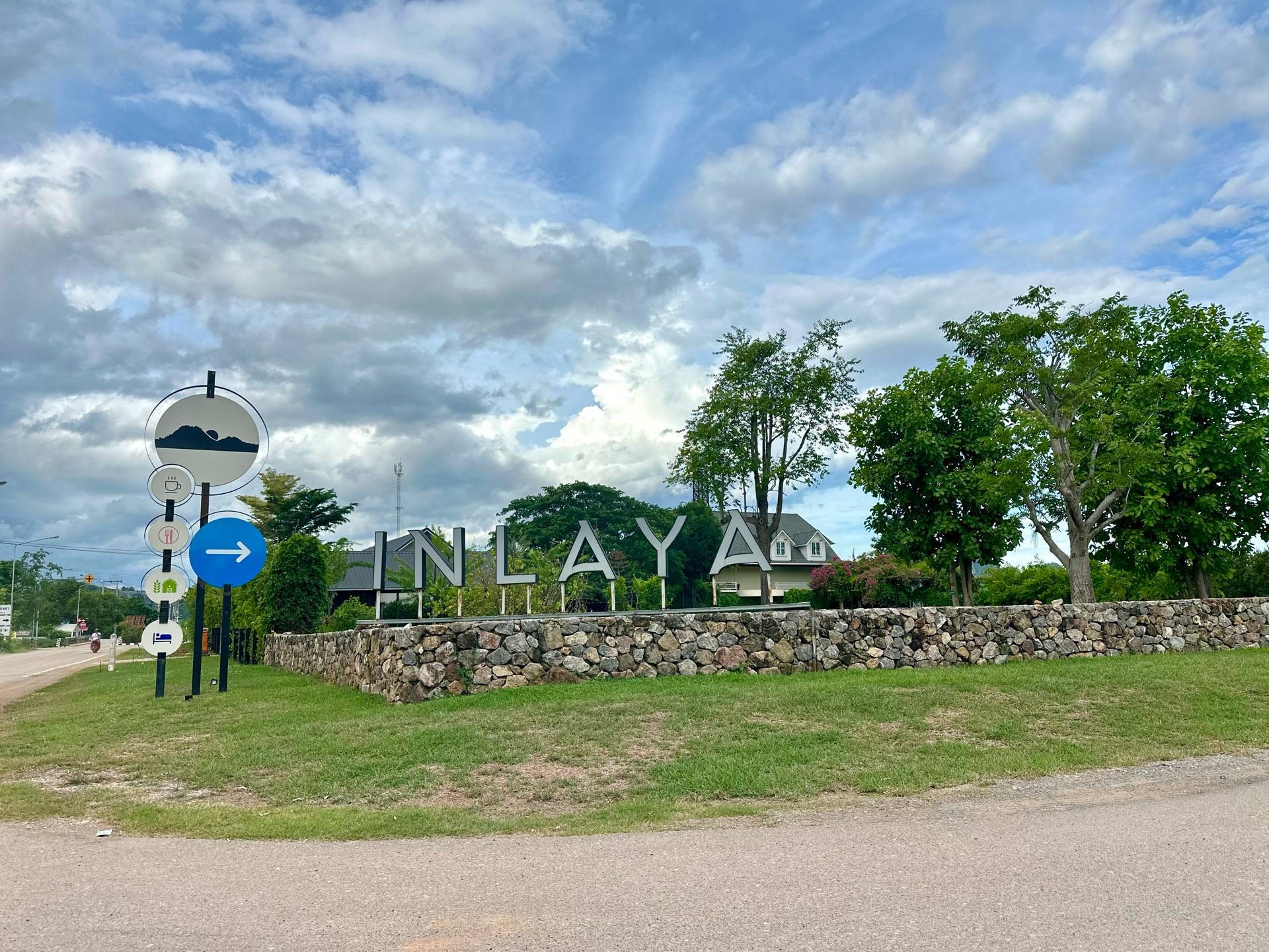 รีวิว Inlaya Ratchaburi - ห้องพักสบาย วิวสวยบรรยากาศดีริมน้ำ พร้อม ...