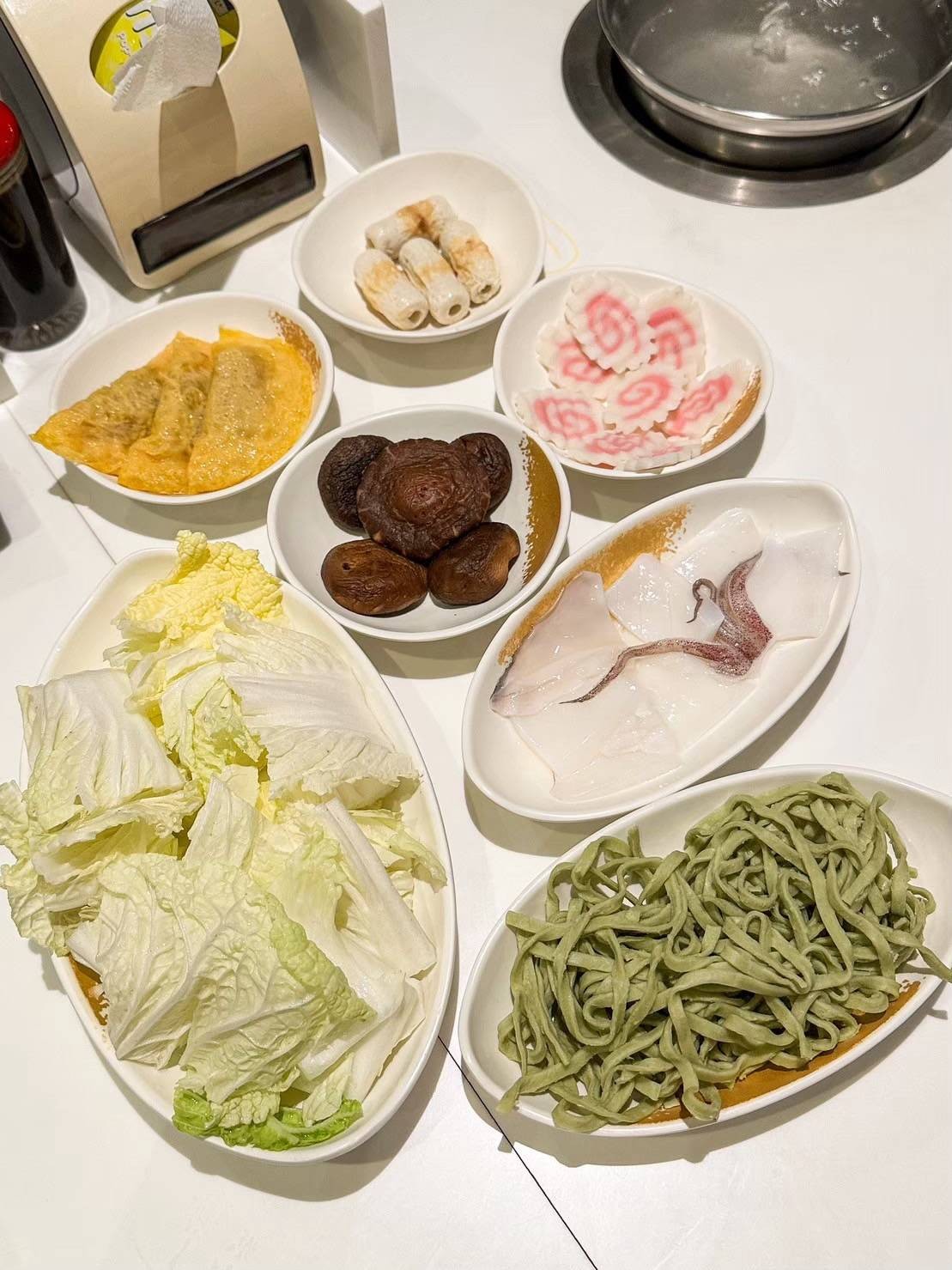 รูป OK SHABU SHABU พร้อมพงษ์