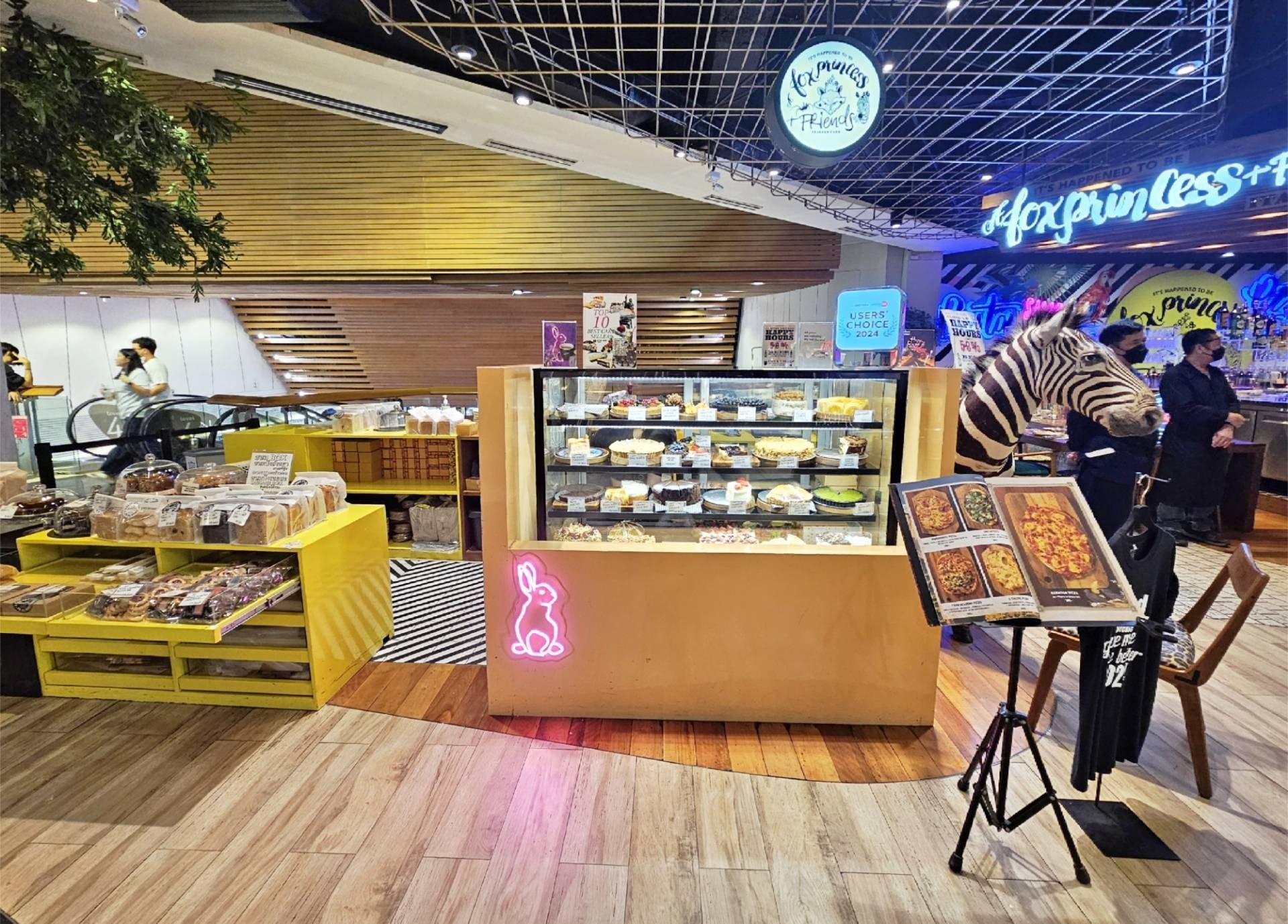 รีวิว A Pink Rabbit + Bob Central Ladprao - A Pink Rabitt + Bob สาขาเซ ...