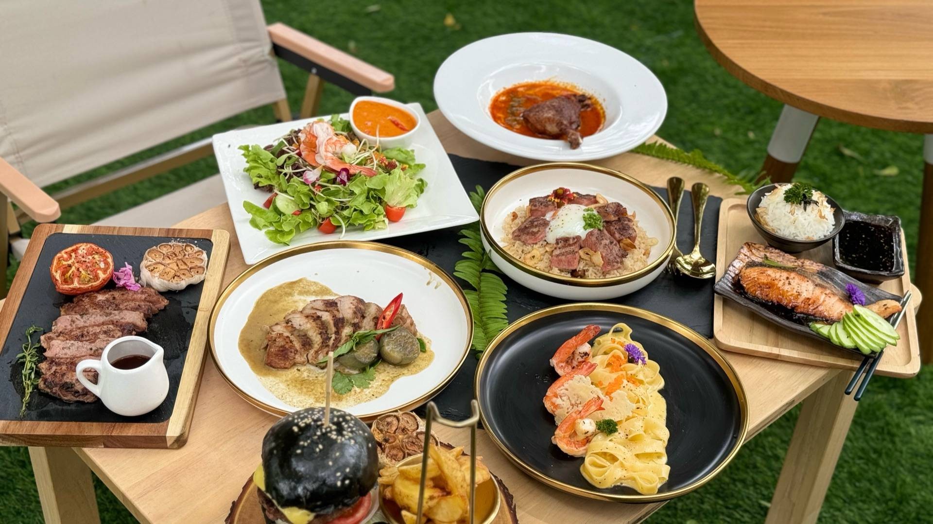 Cafe ray Cafe ray - สั่งอาหารเดลิเวอรี | Wongnai x LINE MAN