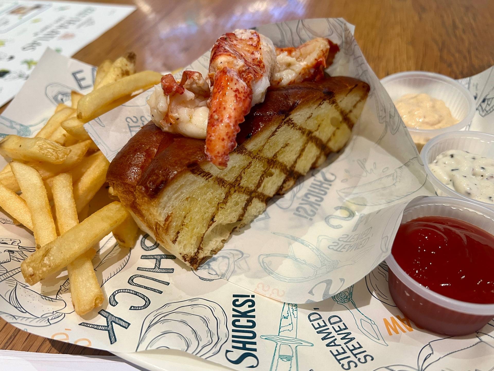 รีวิว The Raw Bar at Openhouse Central Embassy Central Embassy - แนะนำ ...