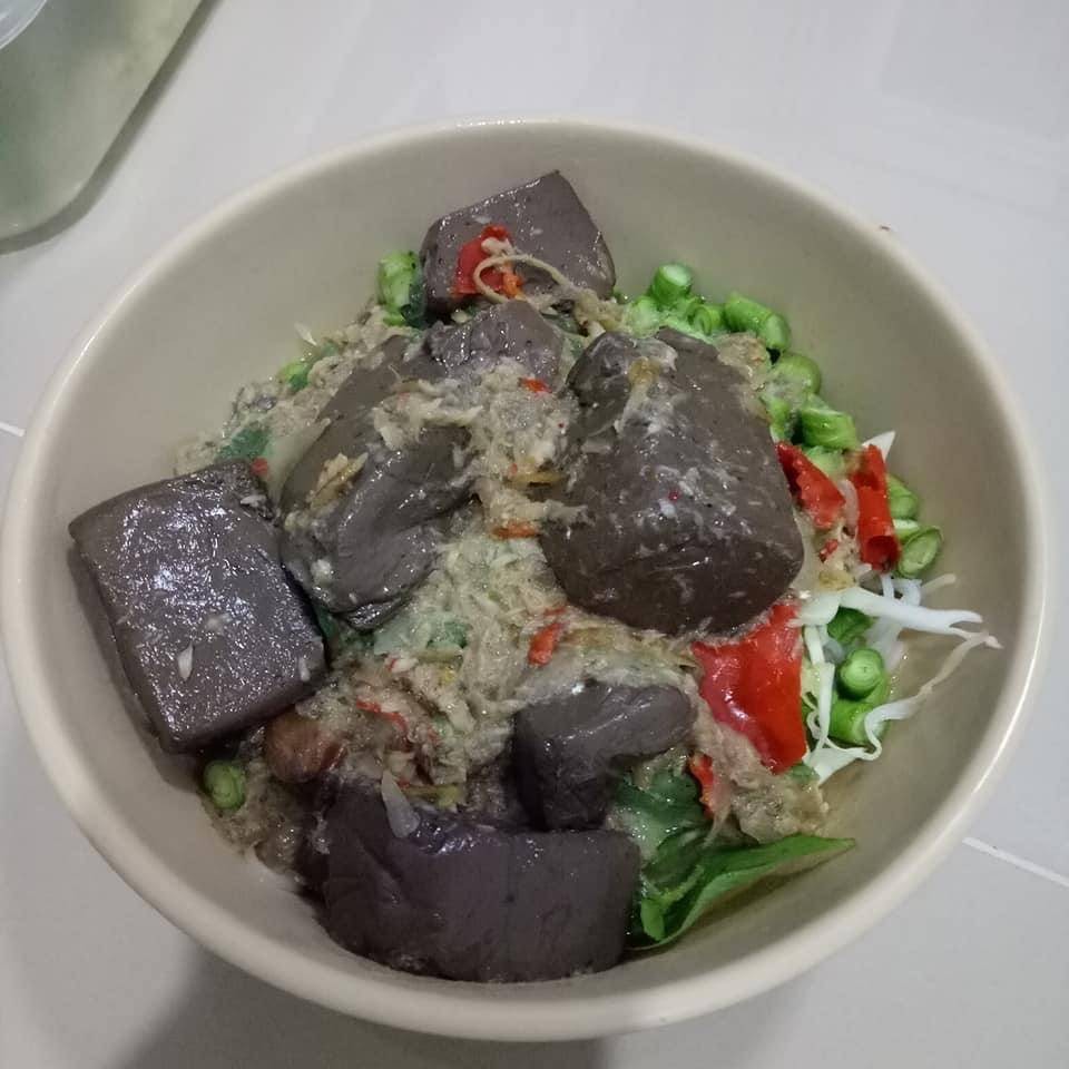 ร้าน ยำแซ่บ🌶️ ยำขนมจีน🌶️ขนมจีน-น้ำยา รสเด็ด🌶️ By Krathin | รีวิวร้านอาหาร