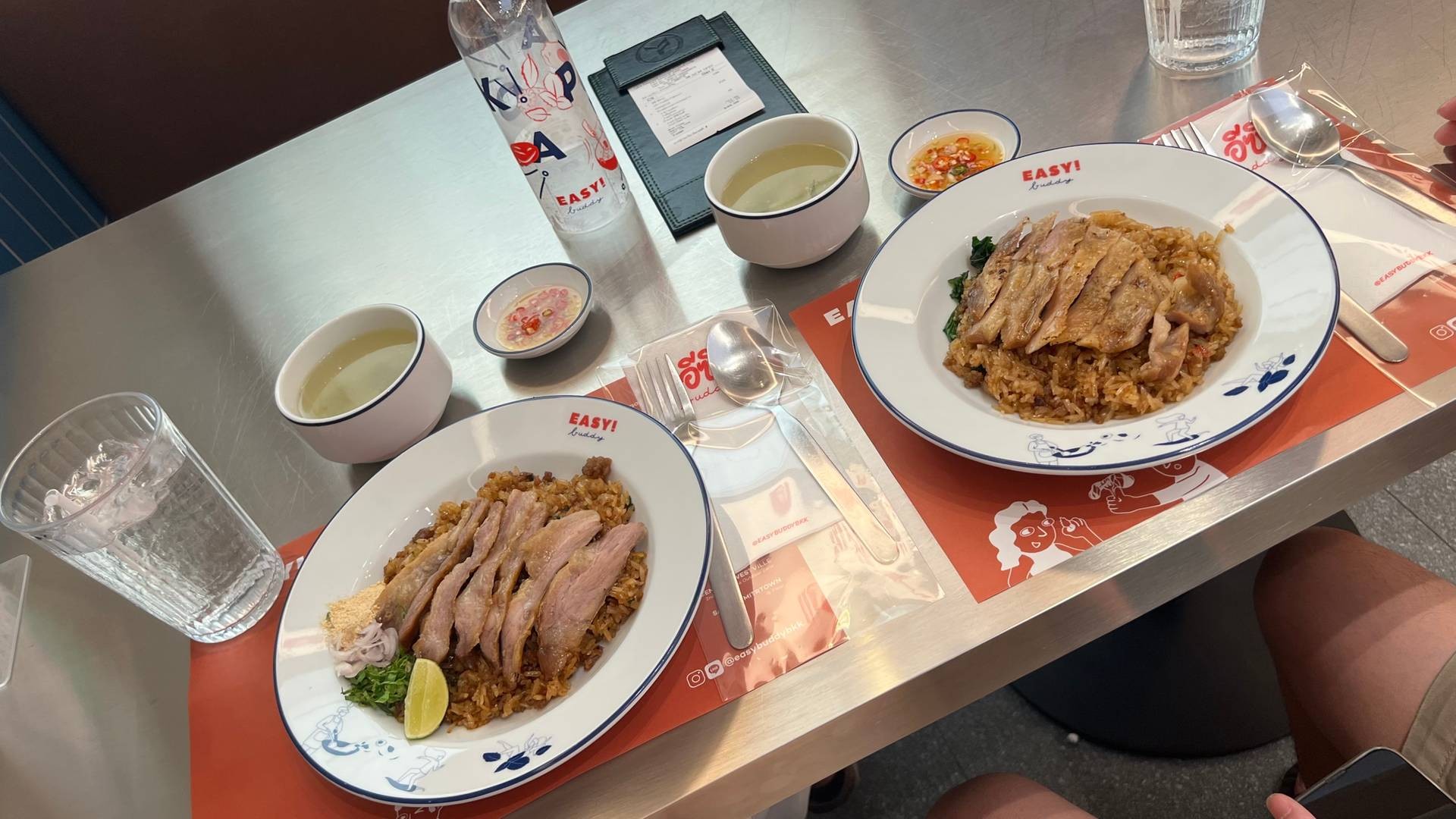 รูป Easy! Buddy Easy Buddy Central World