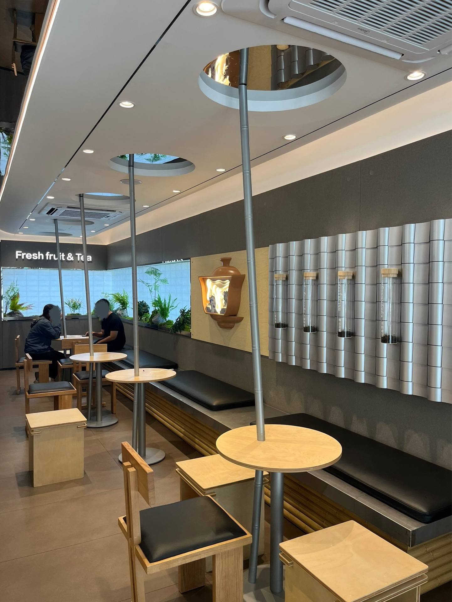 รูป ChaPanda สวนหลวงสแควร์