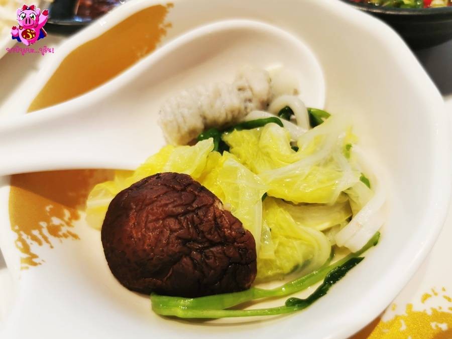 รูป OK SHABU SHABU พร้อมพงษ์