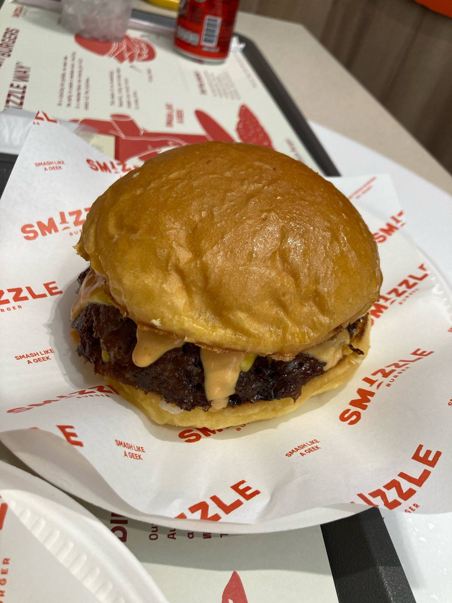 รีวิว Smizzle Burger Ari - อร่อย ชุ่มฉ่ำมาก