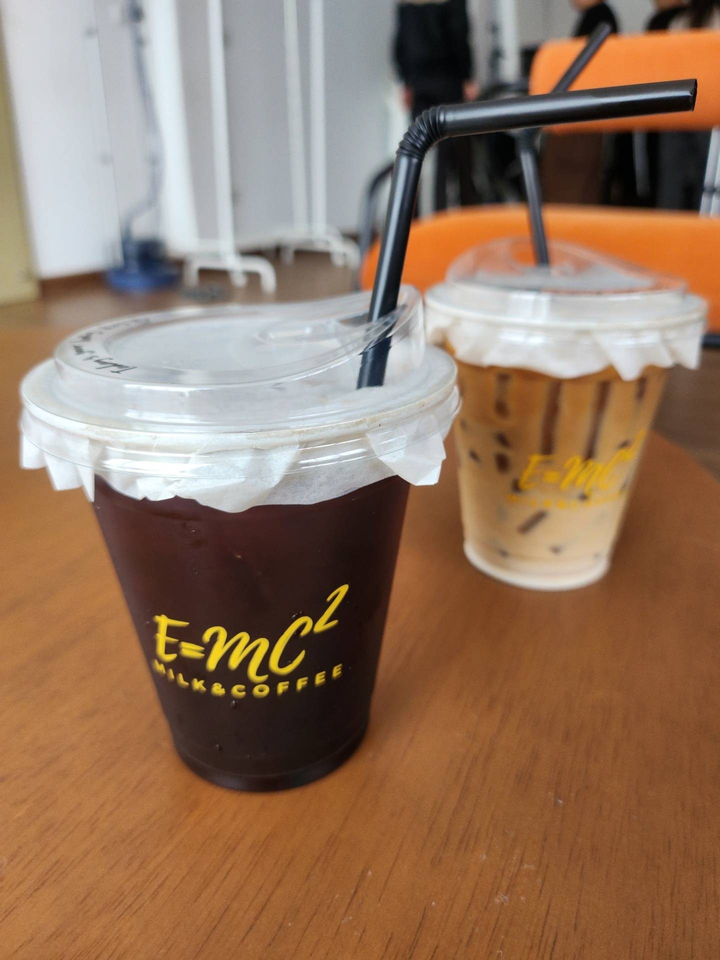 รีวิว E=mc² coffee (E=mc2 coffee) - Delivery ราคาดี คุณภาพใช้ได้