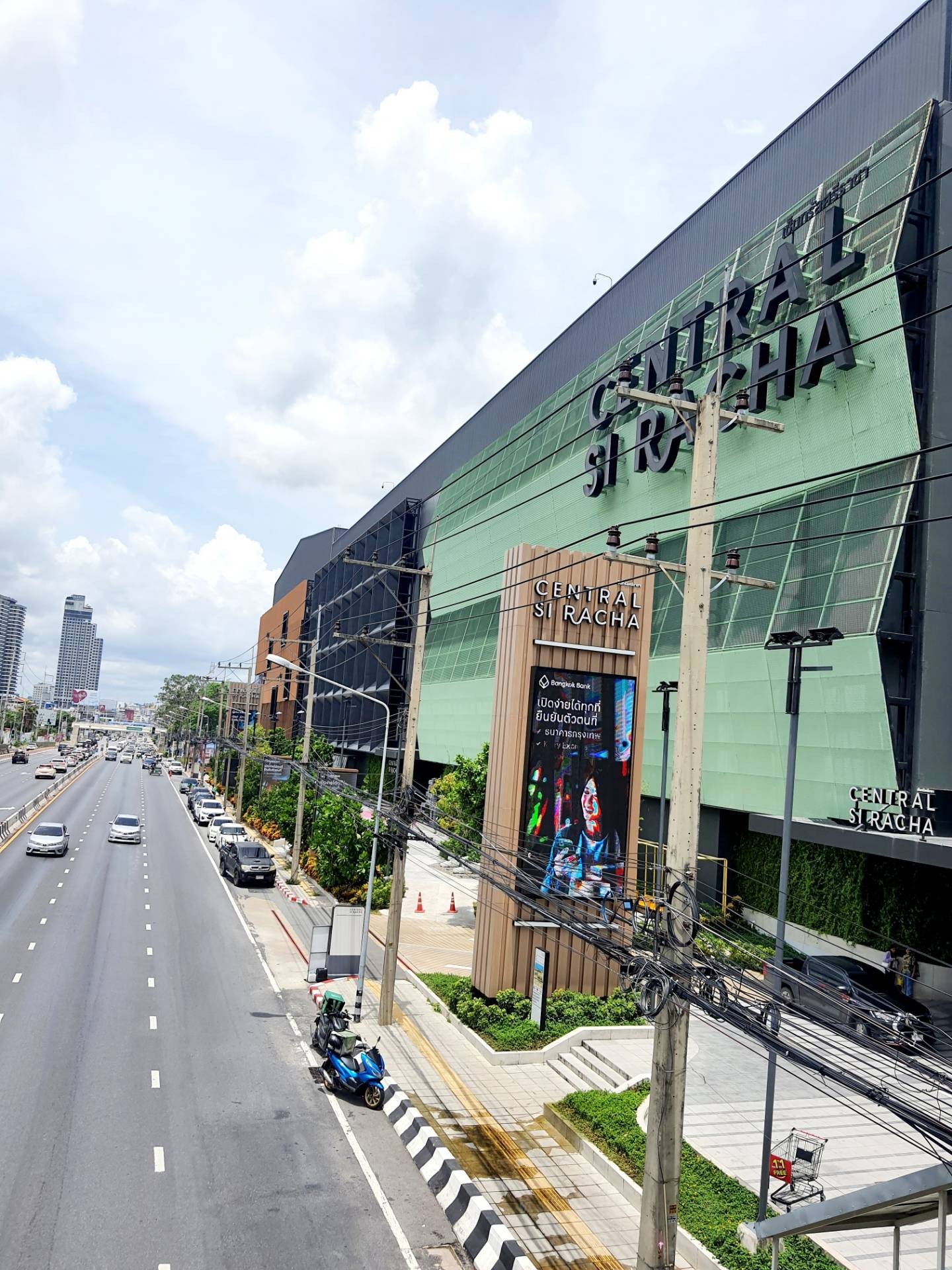 รีวิว CENTRAL SIRACHA เซ็นทรัล ศรีราชา - ห้างใหญ่ใจกลางศรีราชา จบครบทุกความต้องการของทุกวัย