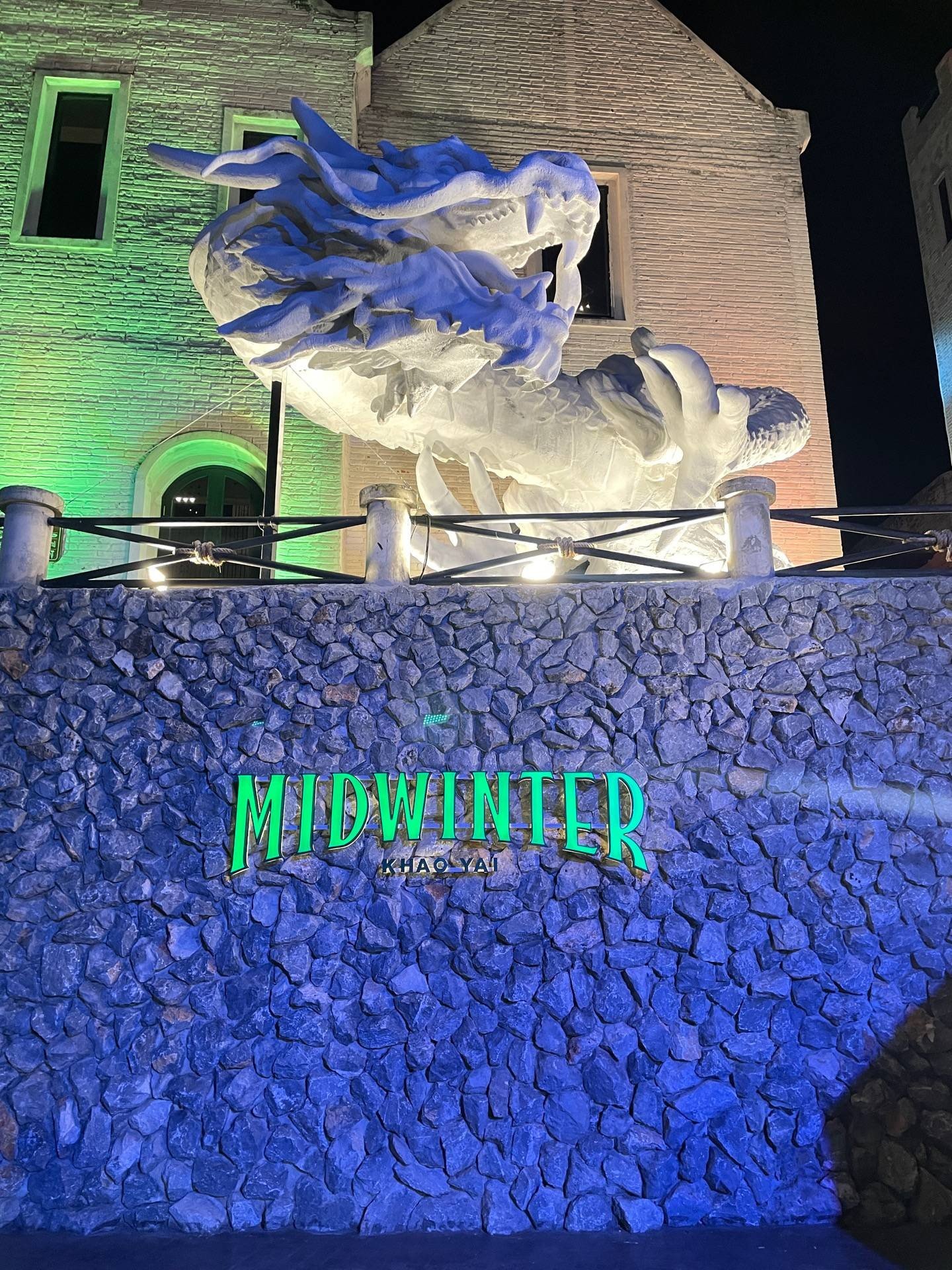 รีวิว Midwinter Green - อีกหนึ่งร้านที่น่าประทับใจในรอบนี้