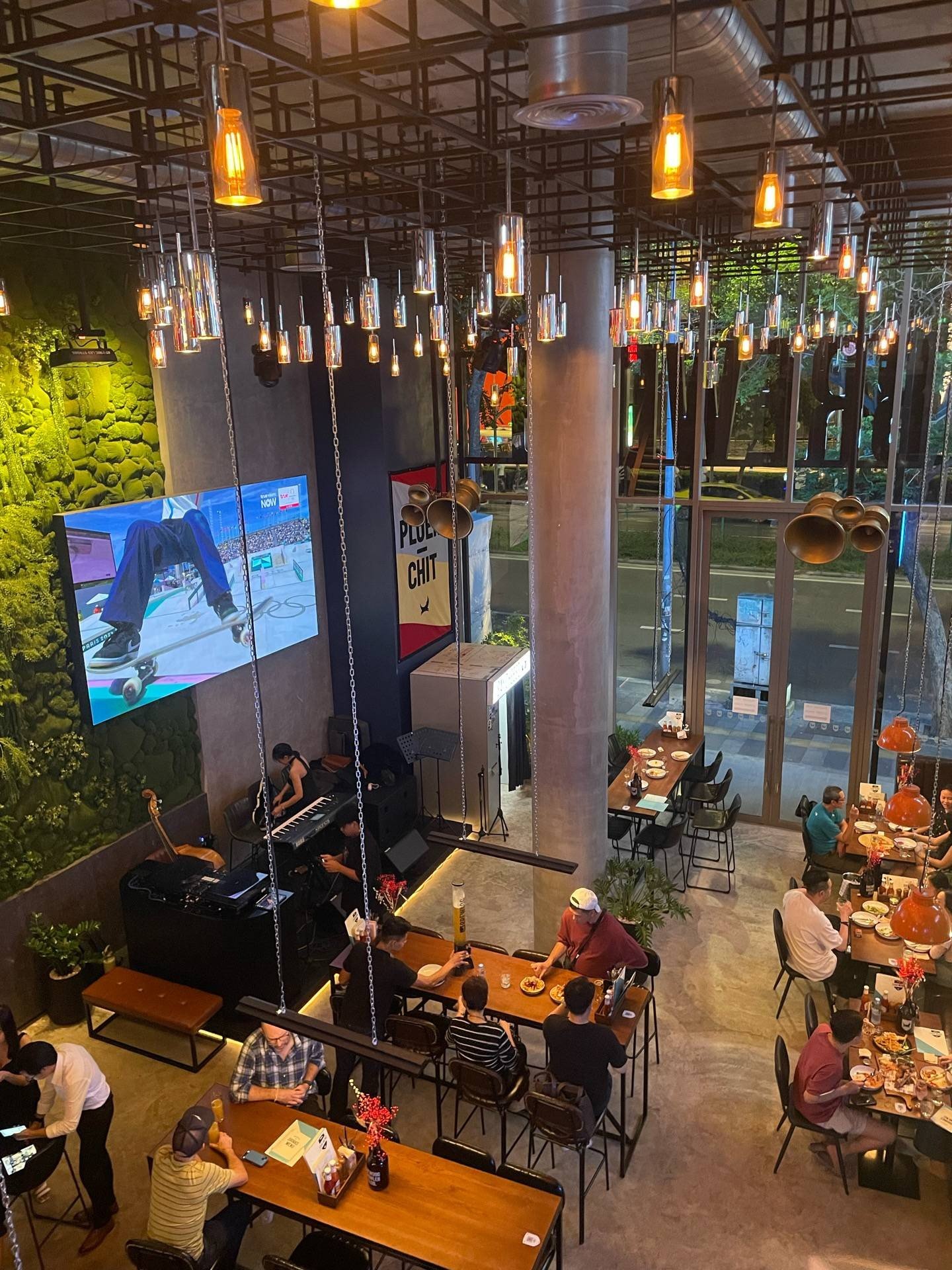 รูป BrewDog Ploenchit