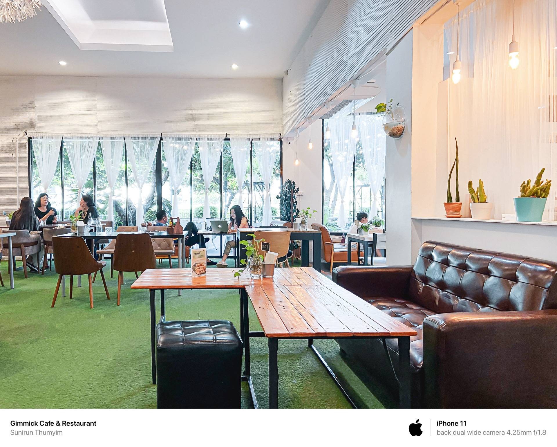 รูป Gimmick Cafe & Restaurant gimmickcaferestaurant gimmickcaferestaurant