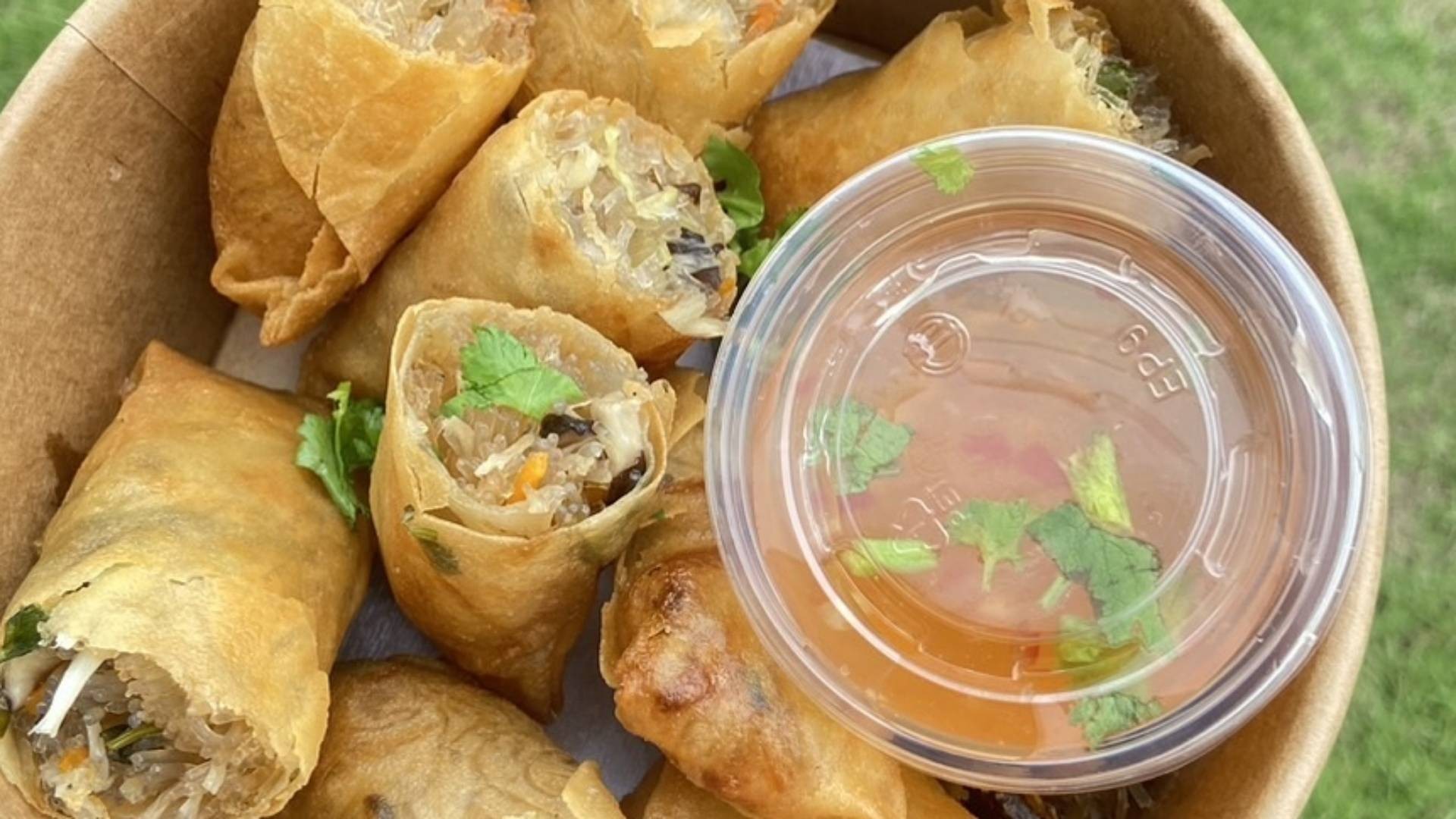 กินเล่นเพลินปากKin-Len-Phlaon-Pak - สั่งอาหารเดลิเวอรี | Wongnai x LINE MAN