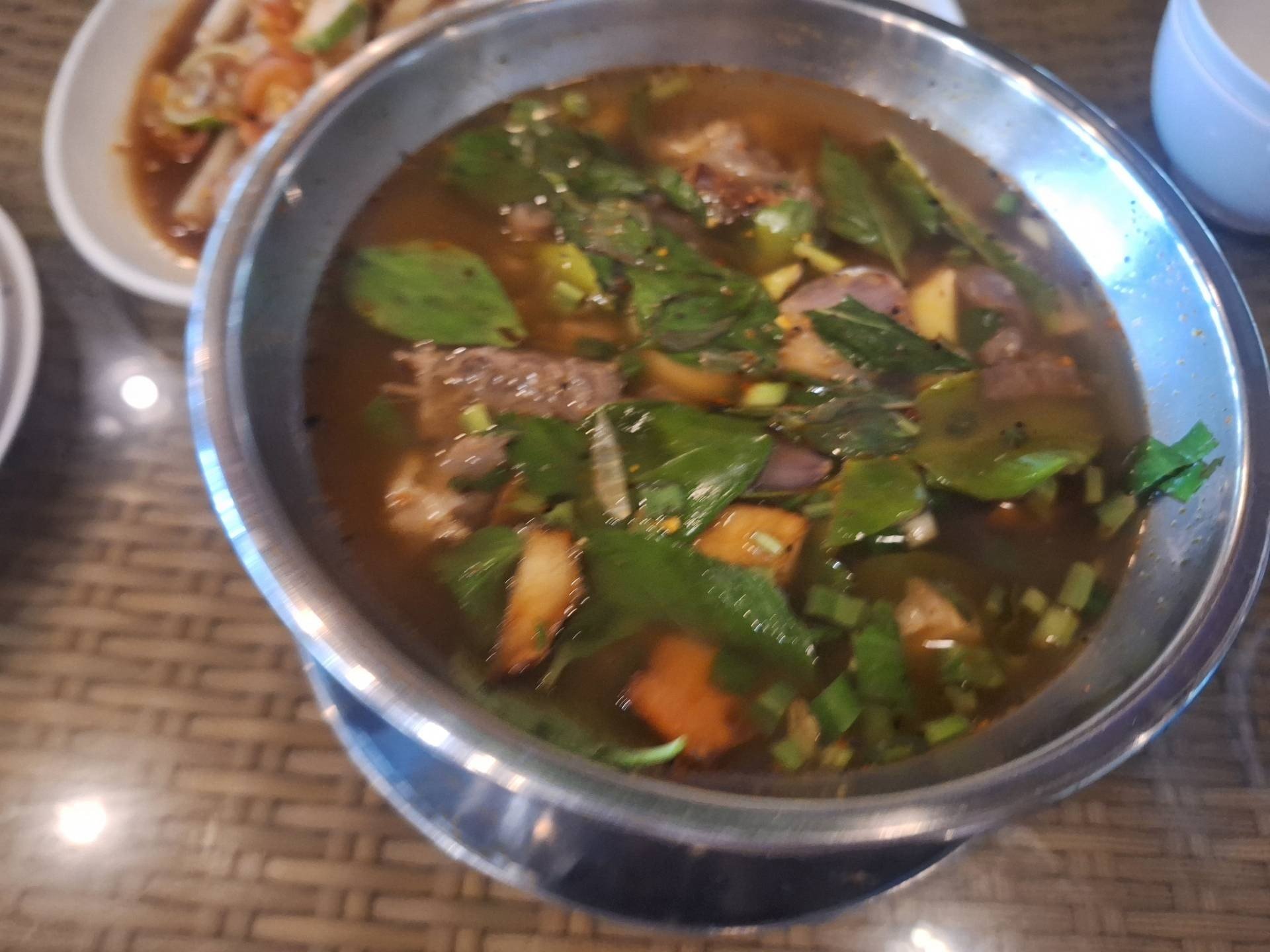 รีวิว ครกไม้ไทยลาว 2 ซ.มัยลาภ - ร้านส้มตำที่มีเมนูหลากหลาย