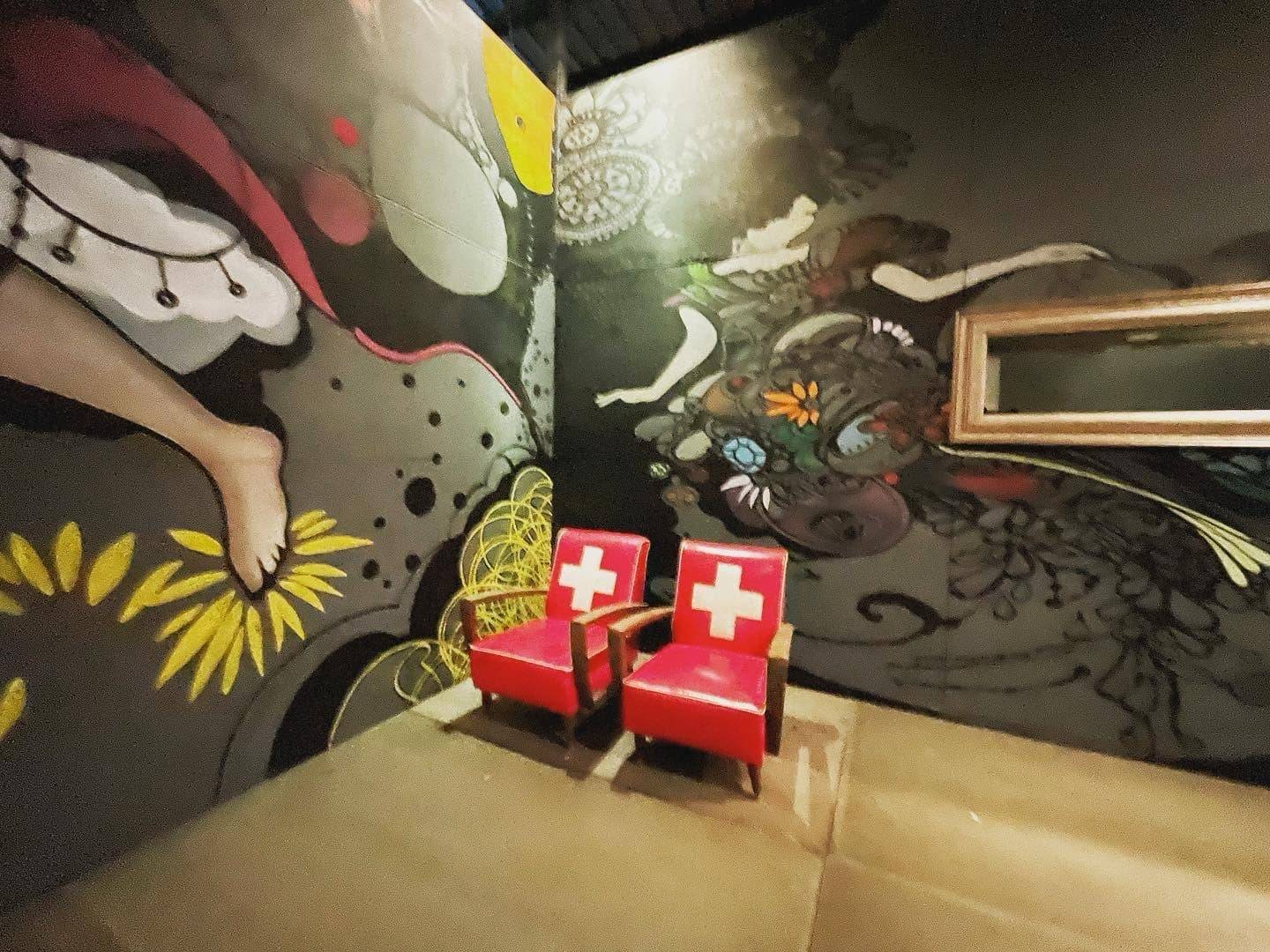 รีวิว Bee Groove - ลักษณะร้านoutdoor แต่ว่าสามารถมีหลังคาเลื่อนมาปิดได้ ...
