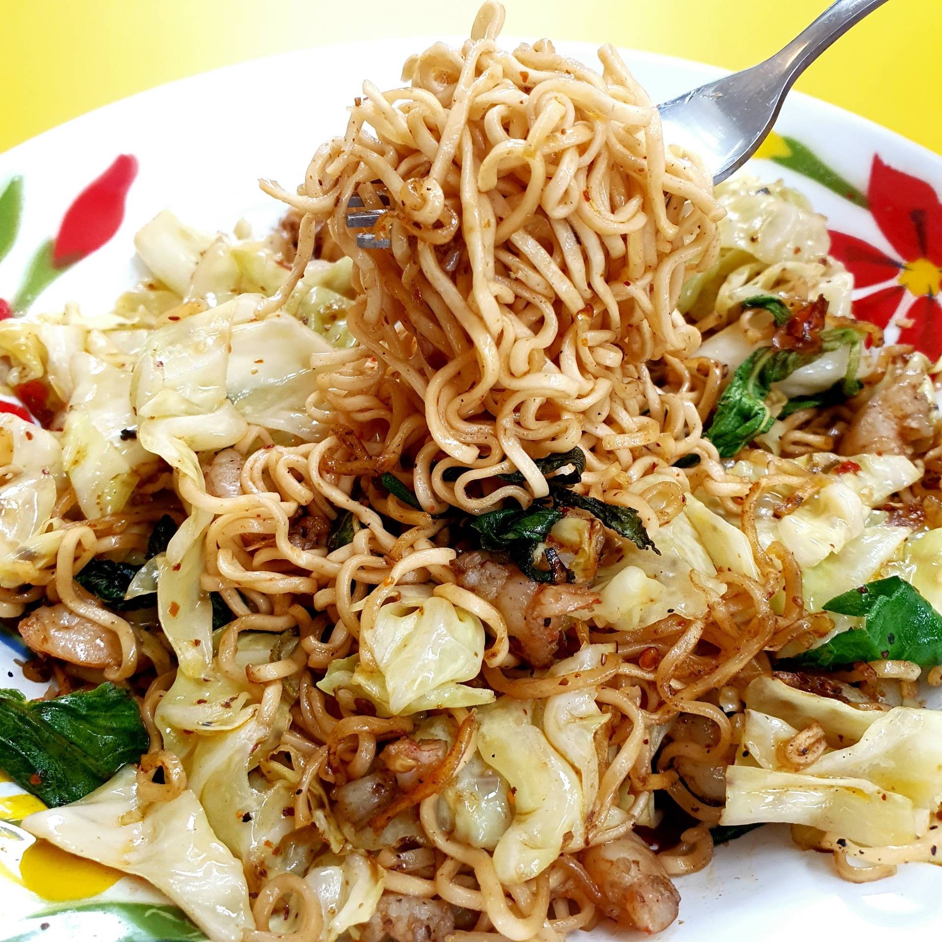 รีวิว FEAW BKK เฟี้ยววว The Racquet - เฟี้ยวเตี๋ยวรสแซ่บที่ไม่ธรรมดา