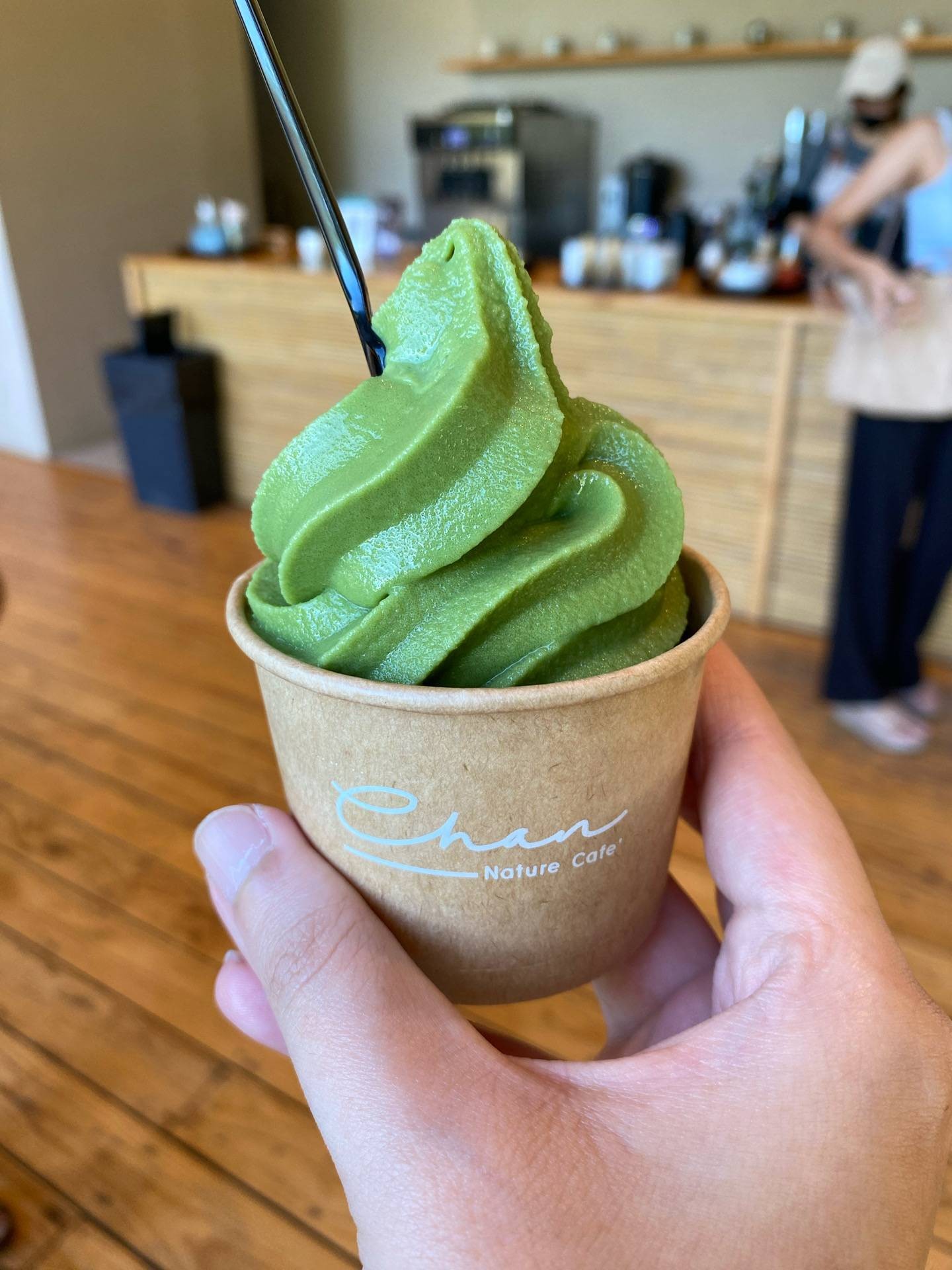 Uji ice cream • ชาไม่เข้มมาก ไอติมหวานกลางๆ นมที่ใช้ไม่มันเท่าไหร่ ได้ ...