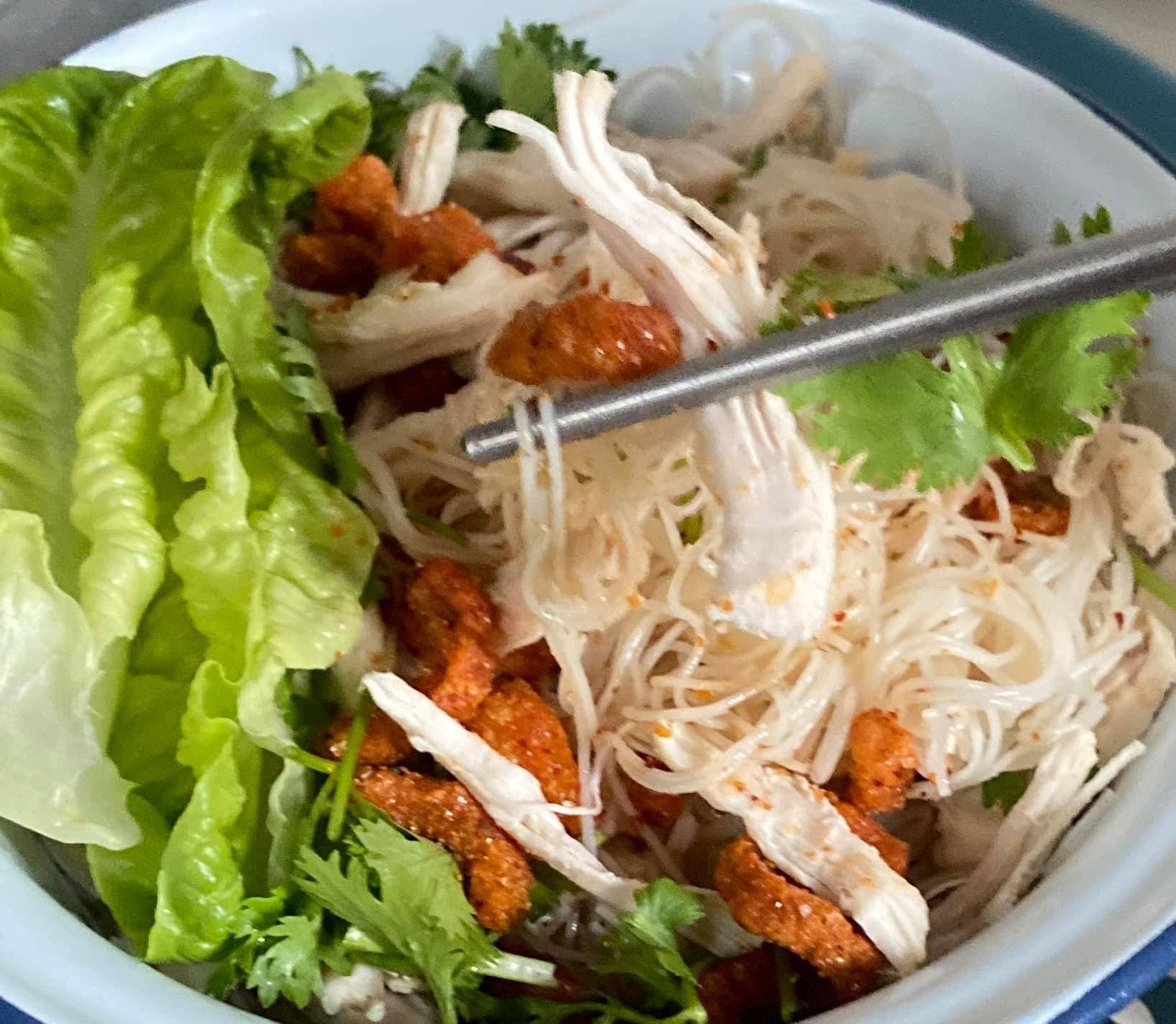 ร้าน Jippyหมี่ไก่ฉีก | รีวิวร้านอาหาร