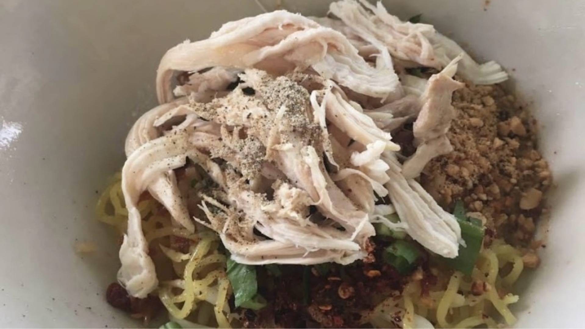 ก๋วยเตี๋ยวไก่ฉีก 3M By Panitra - สั่งอาหารเดลิเวอรี | Wongnai x LINE MAN
