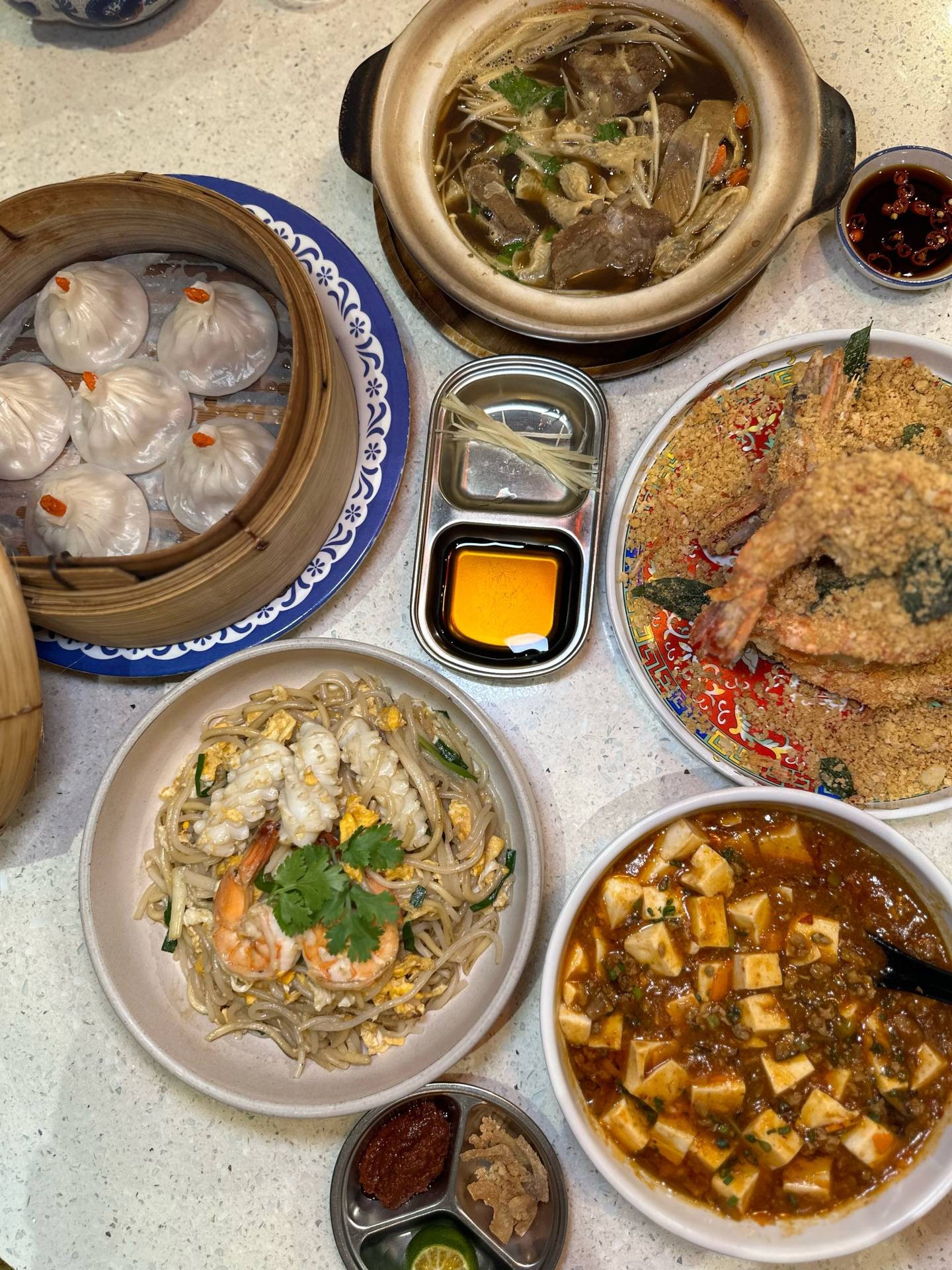 รีวิว Chuan Kitchen Central World - ข้าวมันไก่ เสี่ยวหลงเปาอร่อย ร้าน ...