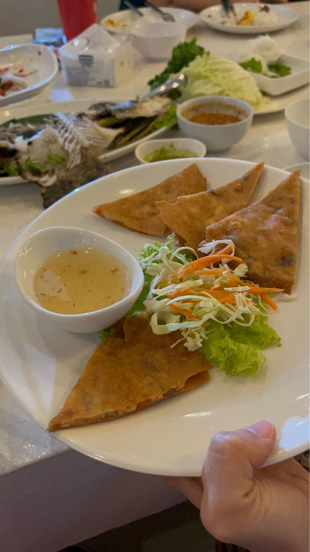 กุ้งกระเบื้อง ร้าน อร่อย Together Restuarant & Karaoke