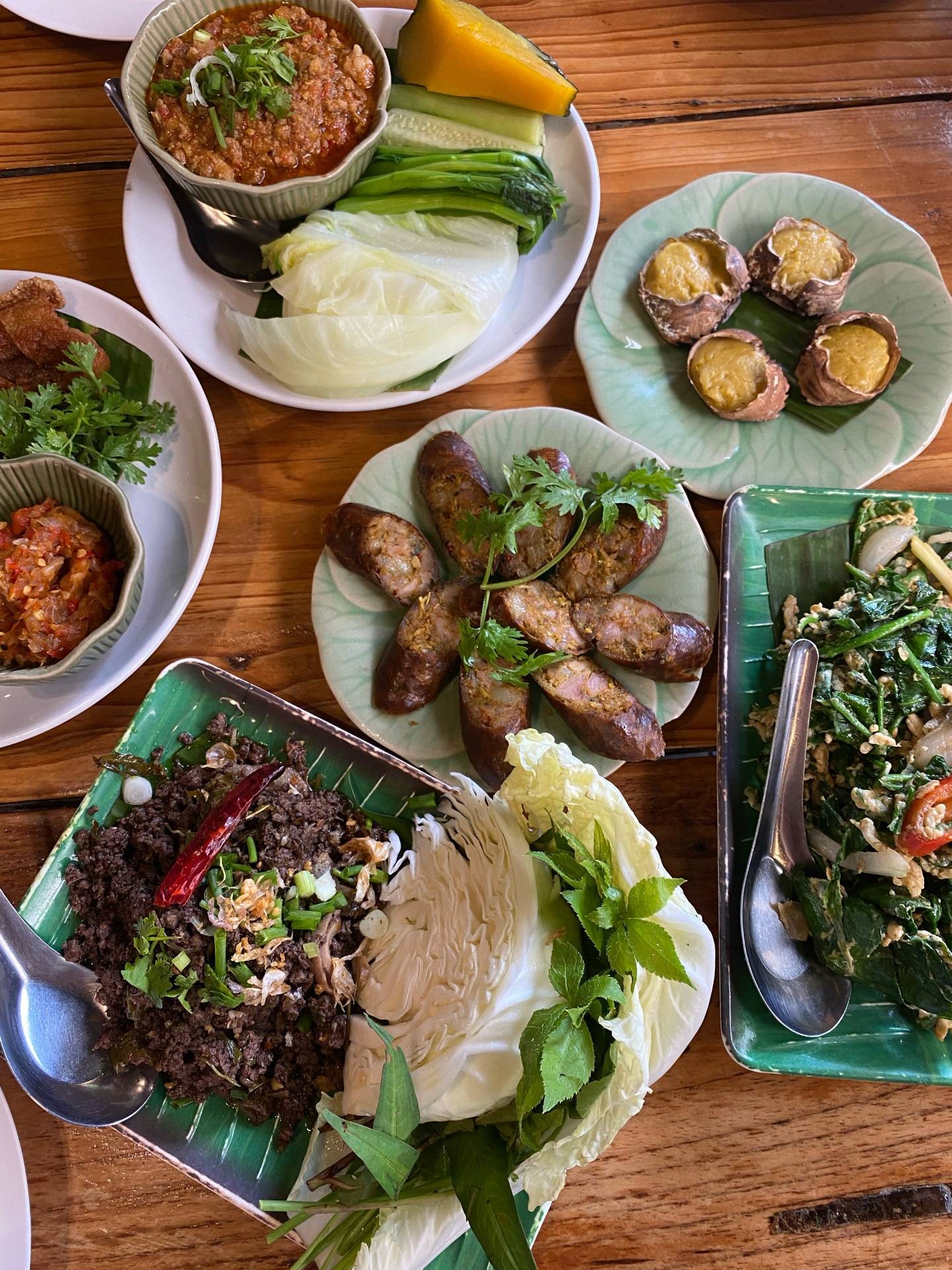 รีวิว เฮือนม่วนใจ๋ Huan Muan Jai - - อาหารเหนือ รางวัลมิชลิน ปูอ๋องที่ ...