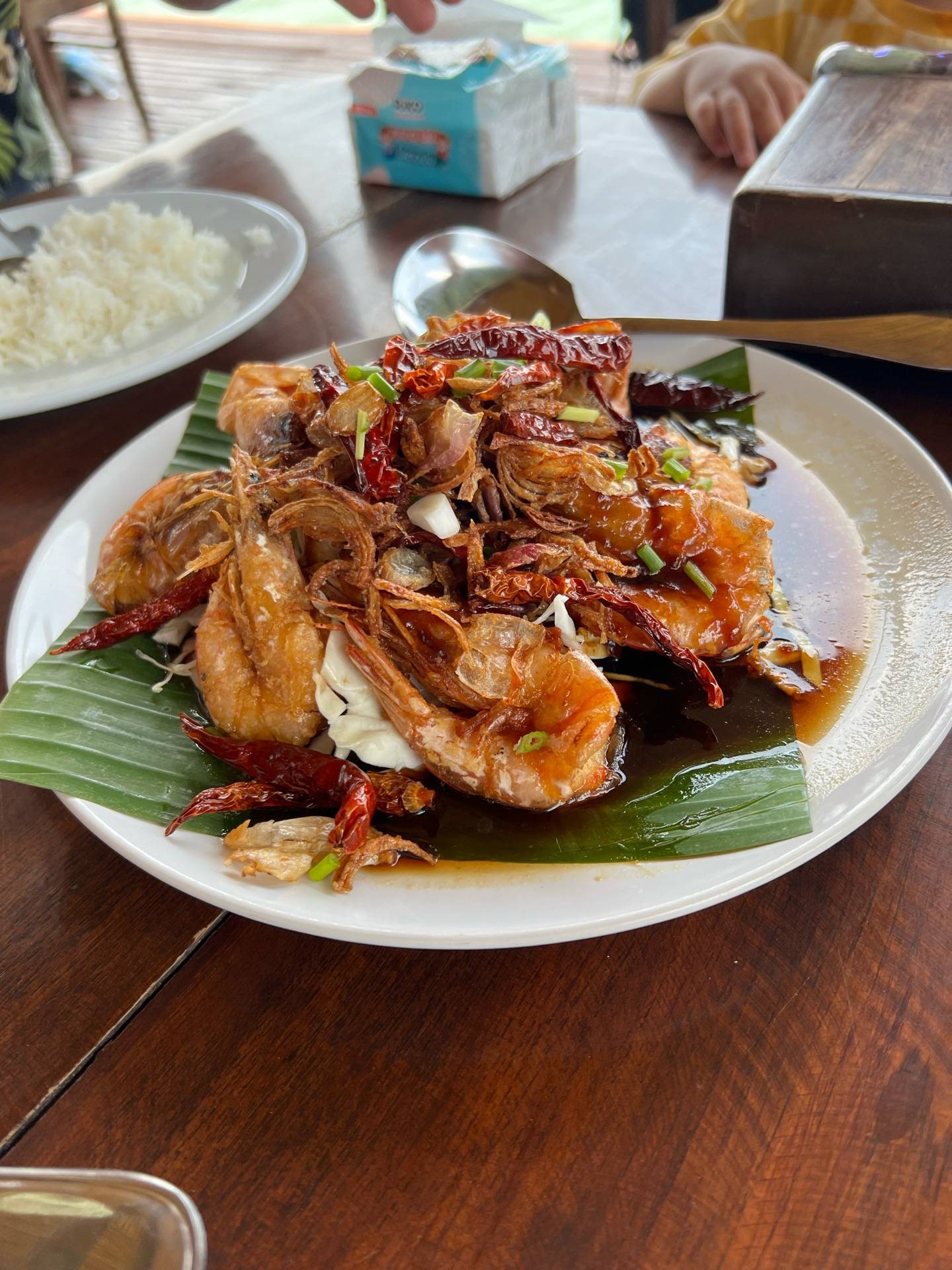 รีวิว Shine-Talay Restaurant - อาหารทะเลอร่อย ในเกาะลันตา