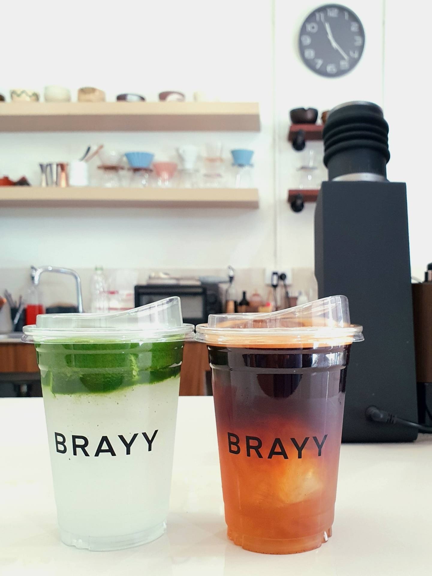 Brayy Matcha crystal, Black Coconut • สองเมนูสำหรับสายไม่ดื่มนม คือ ...