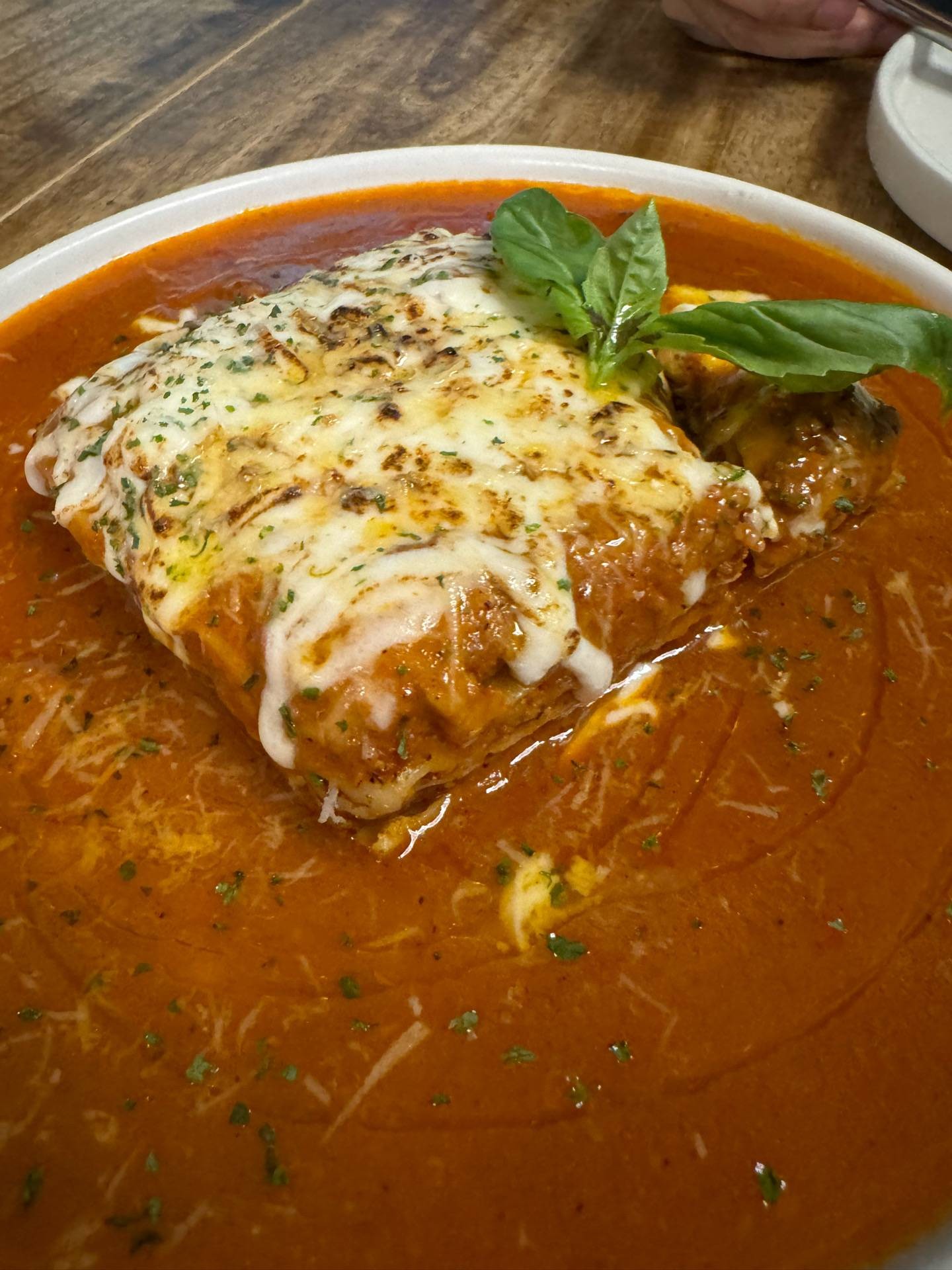 รีวิว KENNY'S BKK ARI - อาหารรสชาติถูกใจ พนักงานน่ารัก เหมาะกับการมา ...