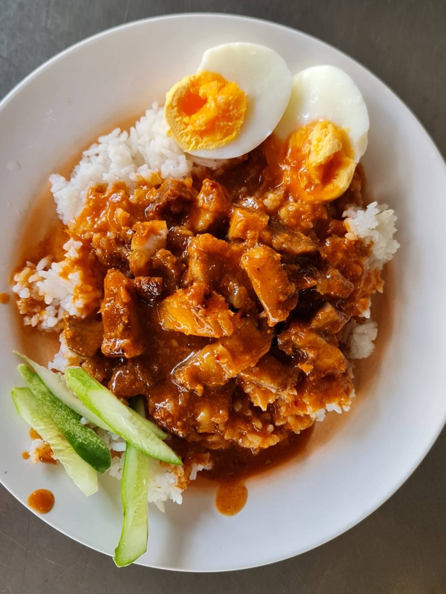 รีวิว สุณีข้าวหมูแดง ตลาดพลู - - ข้าวหมูแดงเจ้าเก่าแก่ ย่านตลาดพลู