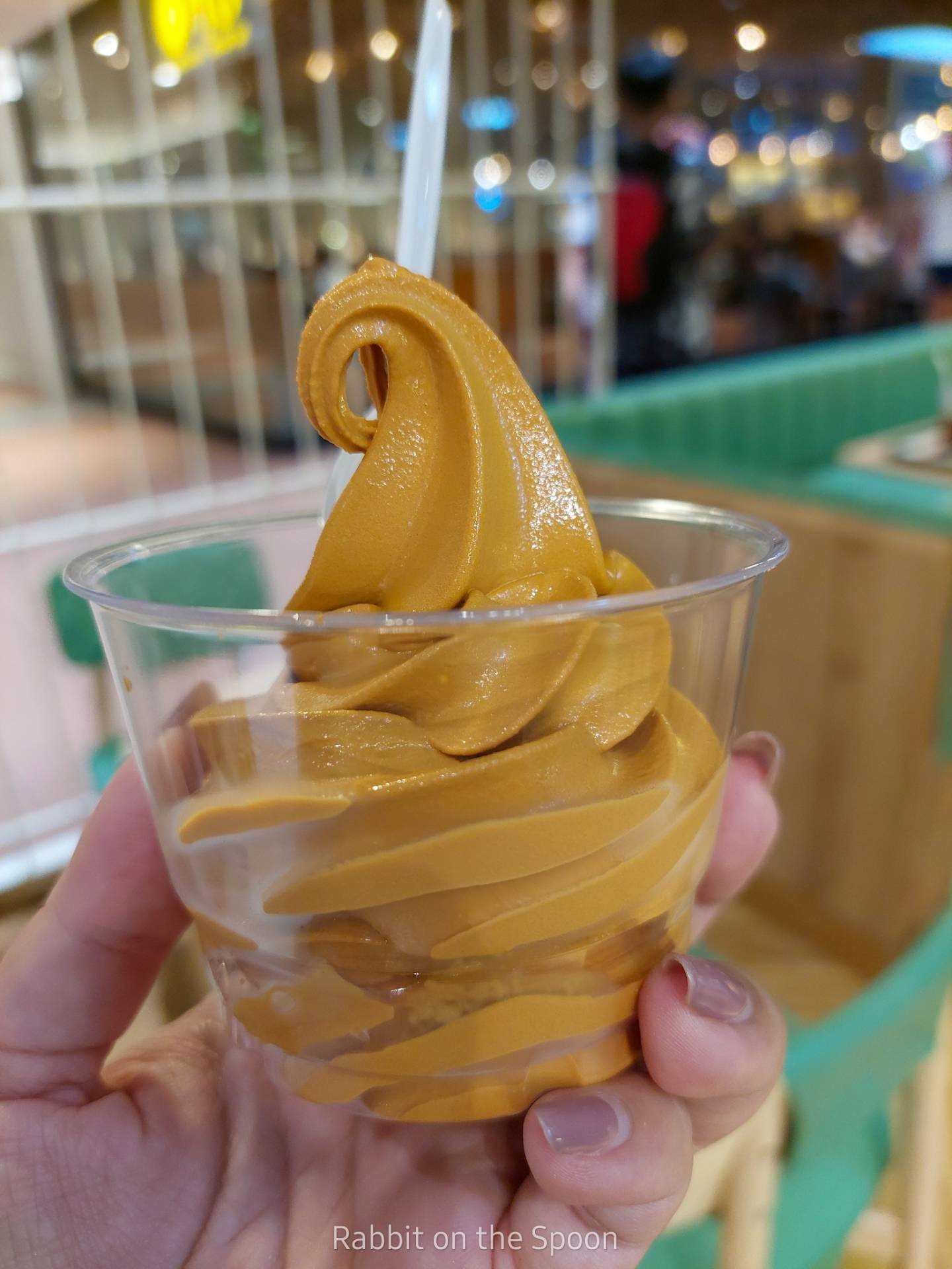 รีวิว MOS BURGER Central World - MS001 - softserve ดีทุกรส