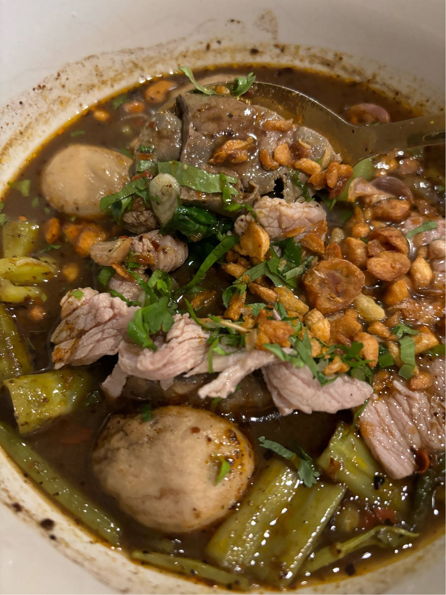 รีวิว ThongSmith Park Silom - กินที่ร้านอร่อยมาก สั่งมากินที่บ้านก็ไม่ drop