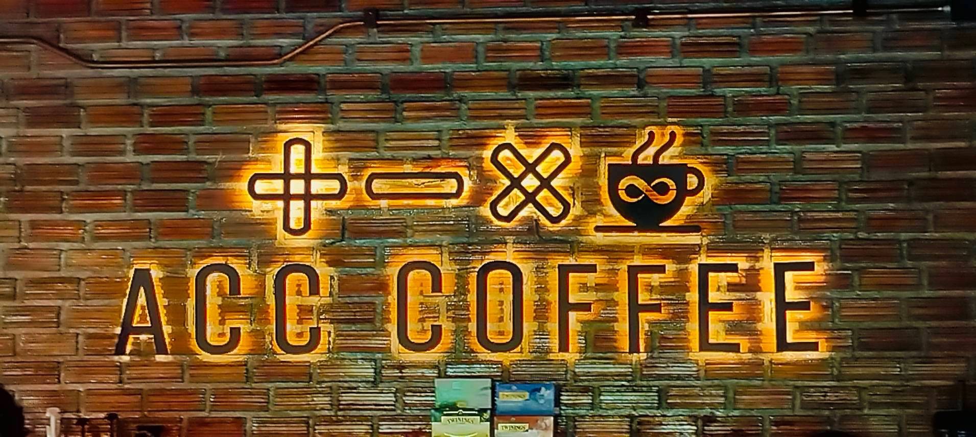 รีวิว Acc Coffee - ร้านกาแฟและโรงแรมสวยน่านอน