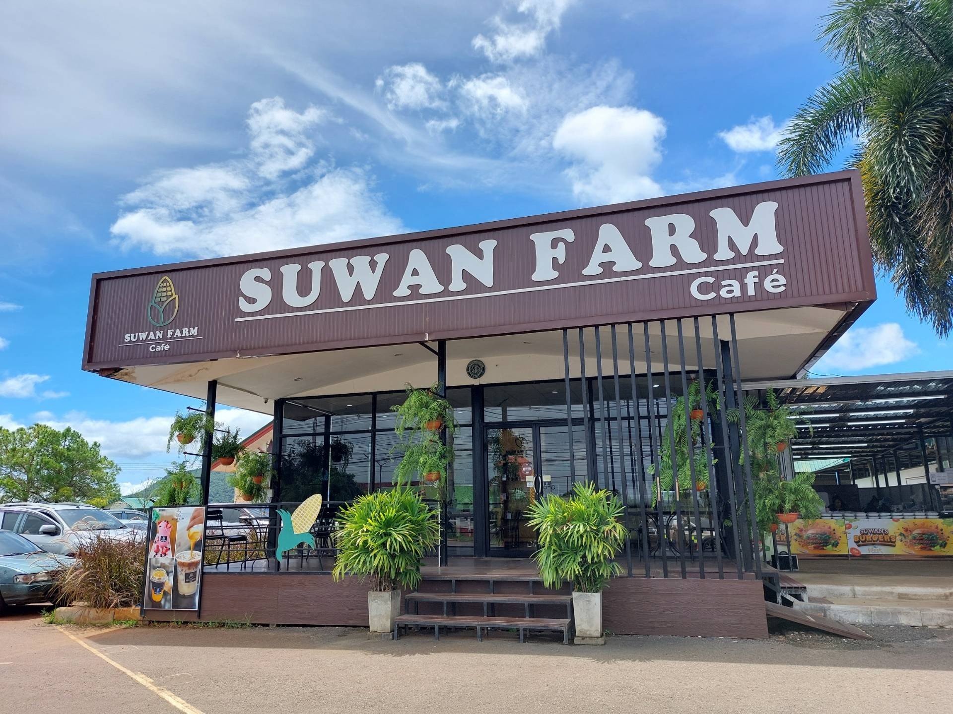 รีวิว Suwan Cafe - คาเฟ่ฟาร์มข้าวโพดไร่สุวรรณ