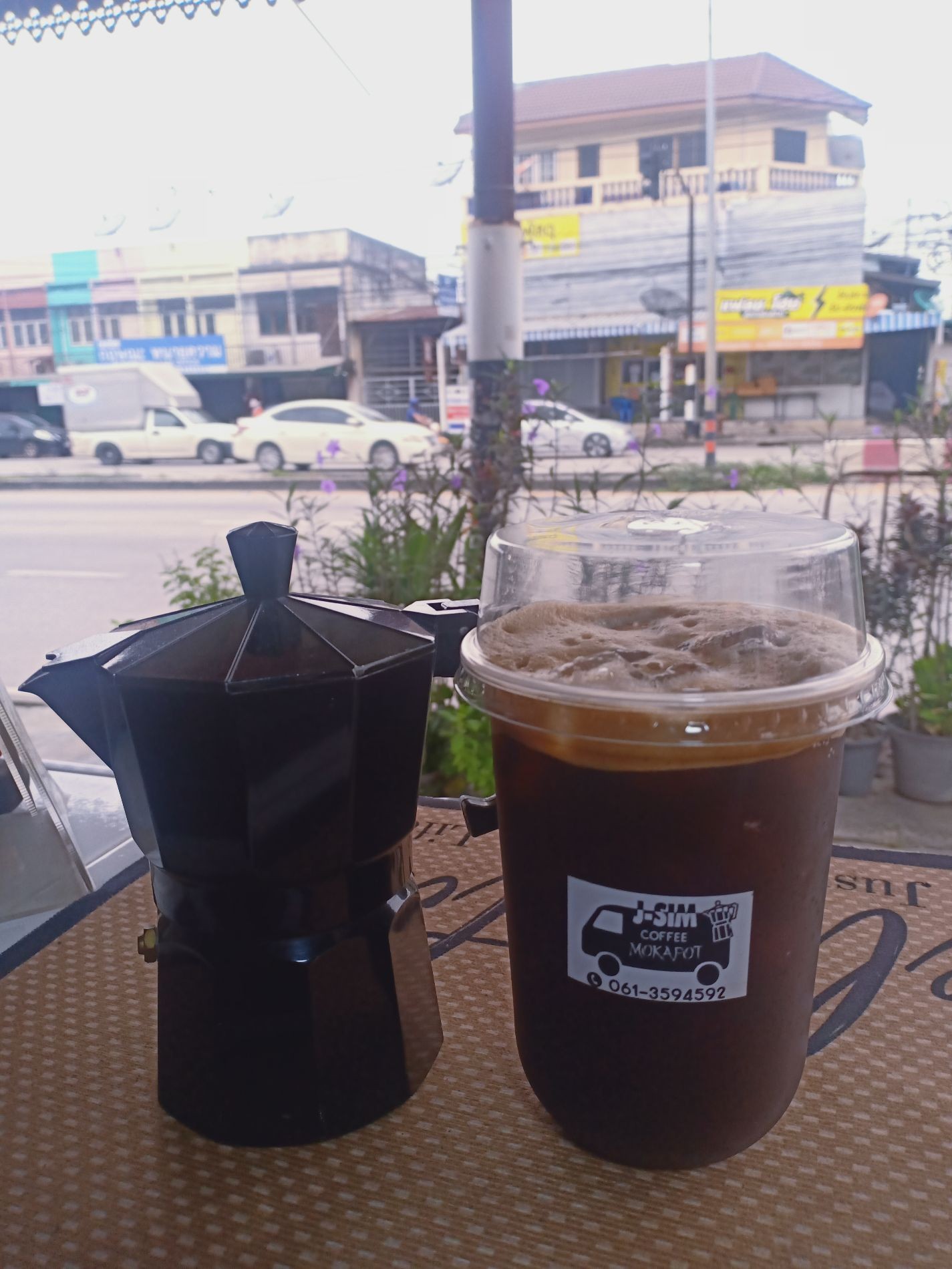 J-sim coffee mokapot - สั่งอาหารเดลิเวอรี | Wongnai x LINE MAN