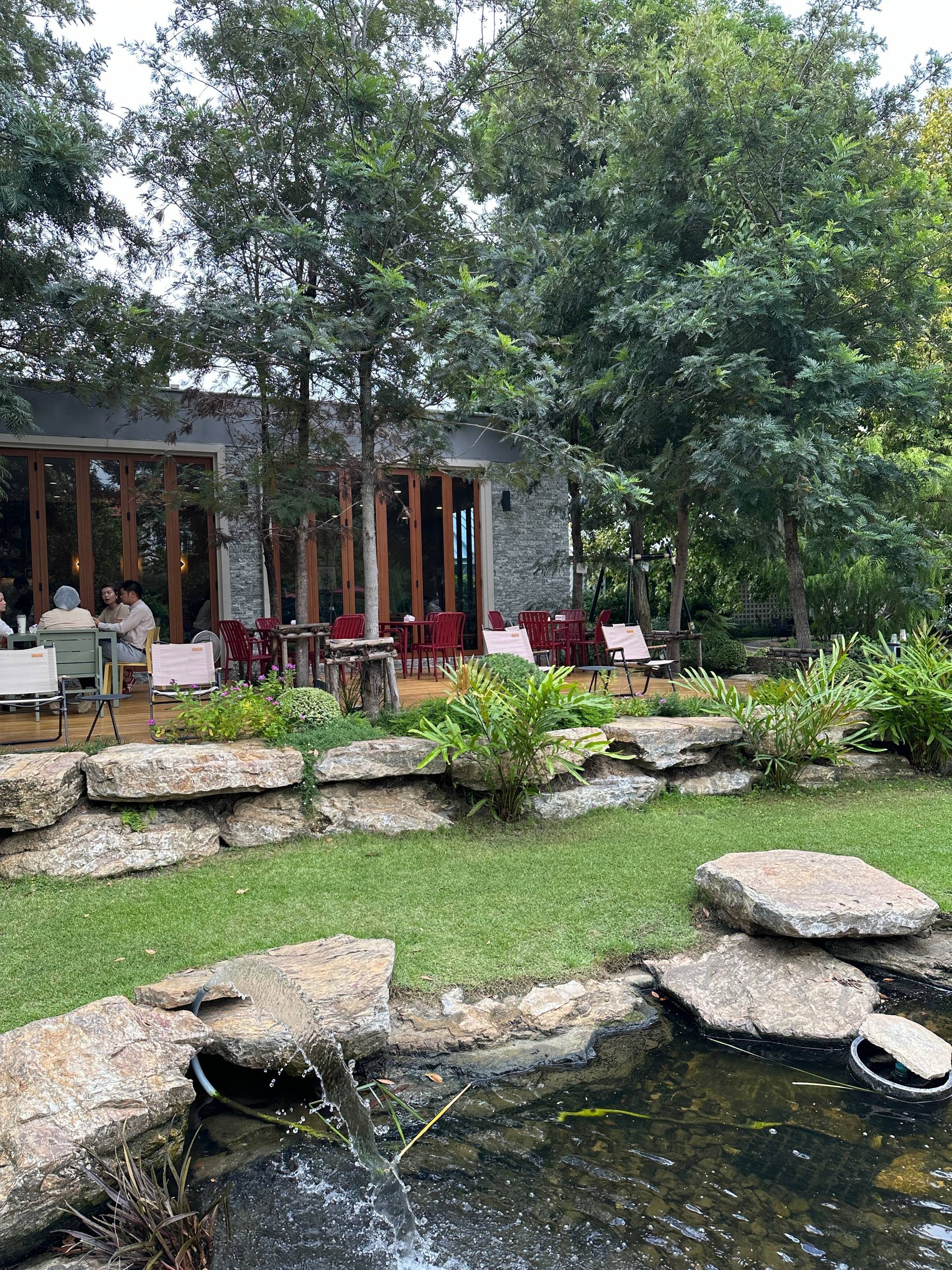 รีวิว Kenora Park N Play - - ร้านสวย outdoor ที่เยอะ แต่ indoor ที่ไม่เยอะ
