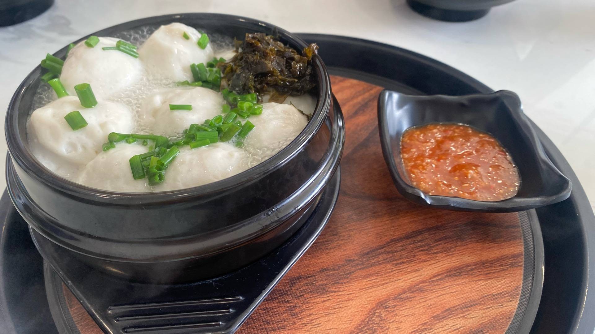 รีวิว A JUNG Fish Ball • อจัง ฟิชบอล (ชื่อเดิม สอาด ลูกชิ้นปลา) ถนนบรม ...