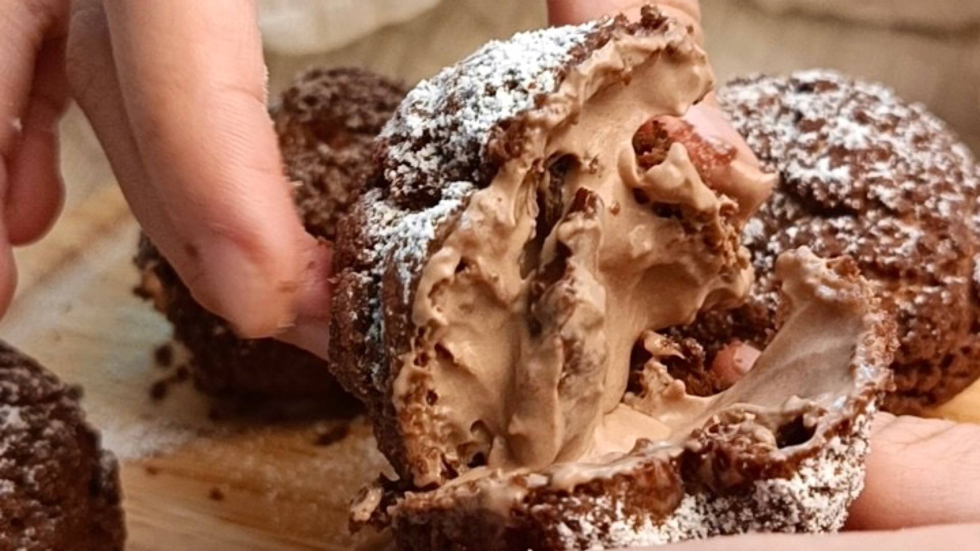 Whisk dessert Bakery and Coffee - สั่งอาหารเดลิเวอรี | Wongnai x LINE MAN