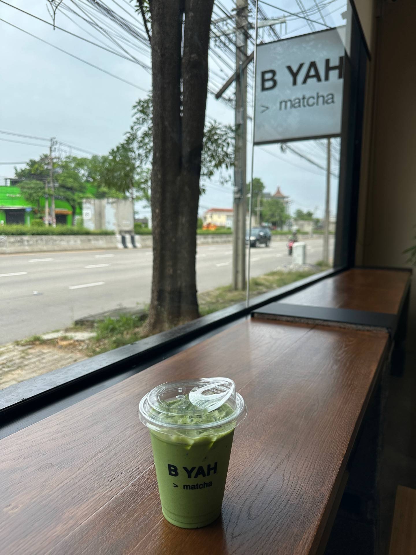 รูป B YAH >matcha