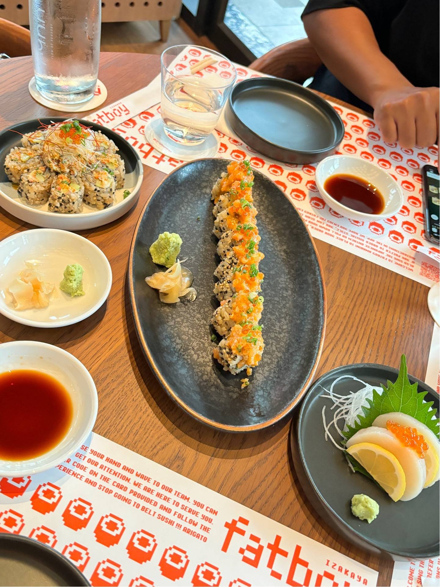 รีวิว Fatboy Izakaya Gaysorn Amarin - Fatboy Izakaya Amarin🥢