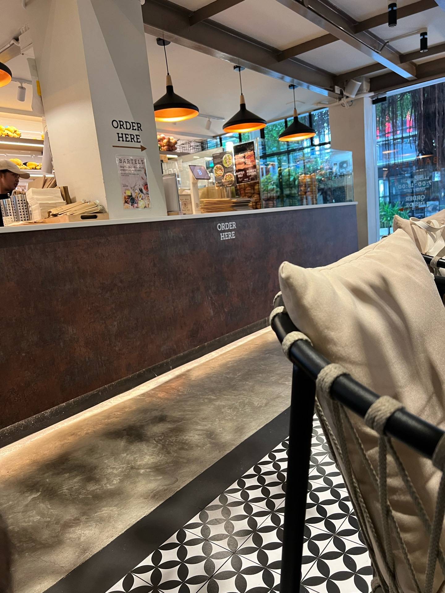 รูป BARTELS Sathorn - Sourdough Sandwiches, Coffee & Juicery Sathorn