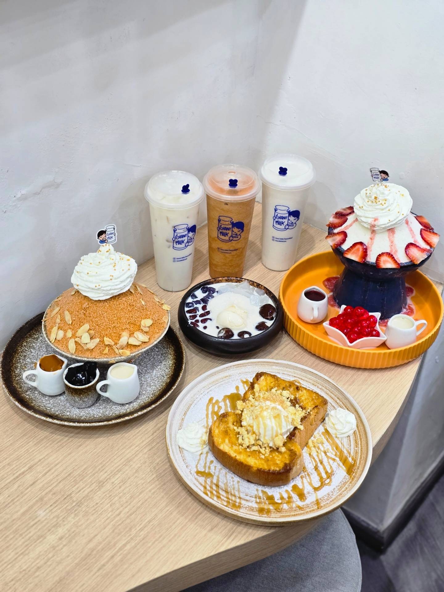 รีวิว Giant Milk ไจแอนด์มิลค์ ลาดพร้าว1 - ร้านนมสดย่านลาดพร้าว ชอบทั้ง ...