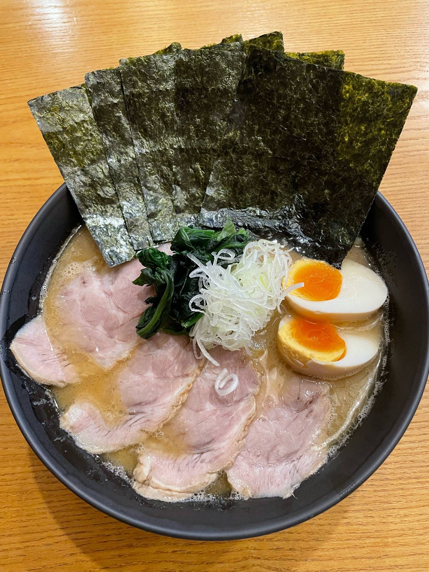 รีวิว Uchidaya Ramen (อุชิดายะ ราเมน) Rama 4 (K Village) - ราเมงสาย ...