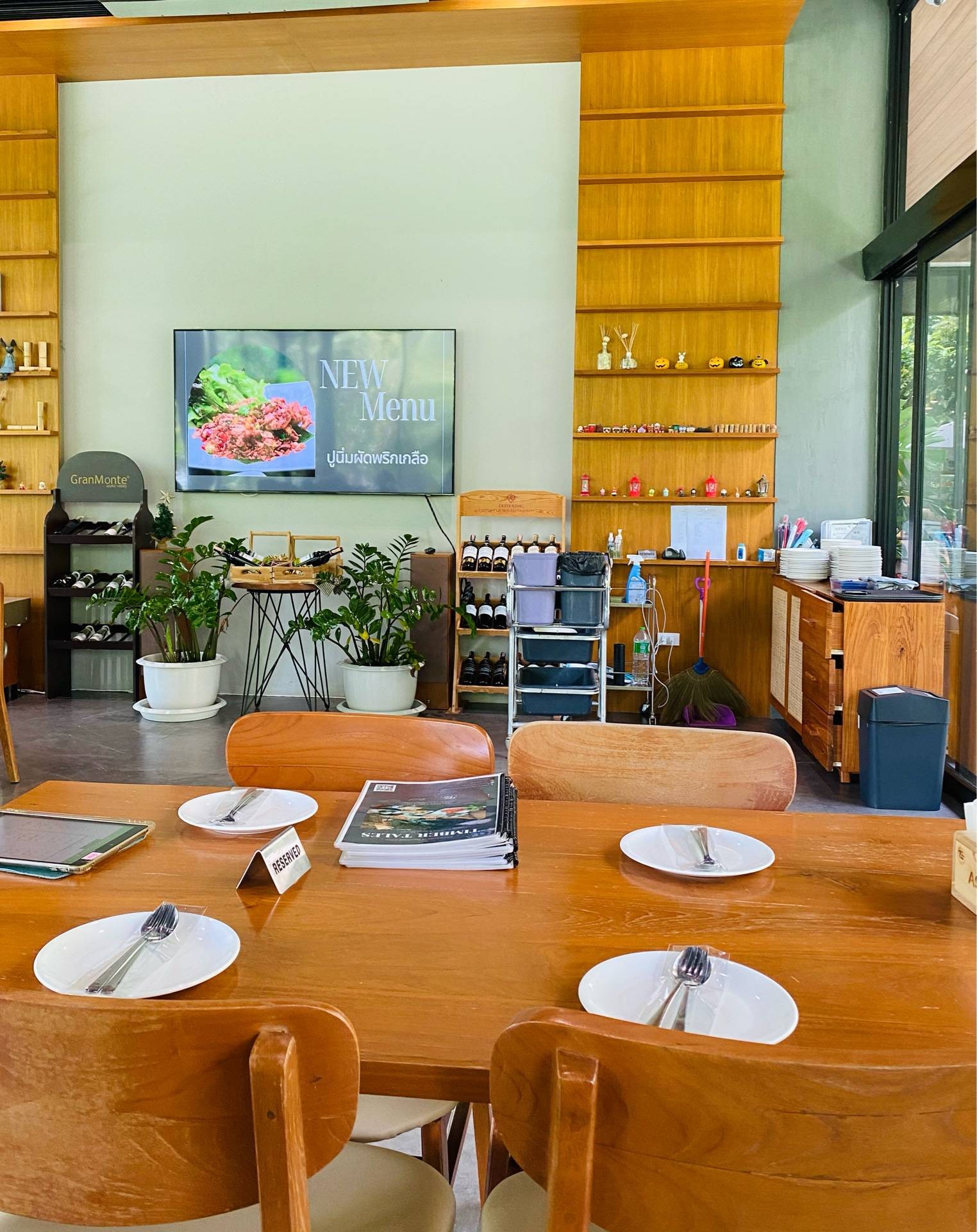รูป Timber Tales Cafe and Bistro Khaoyai