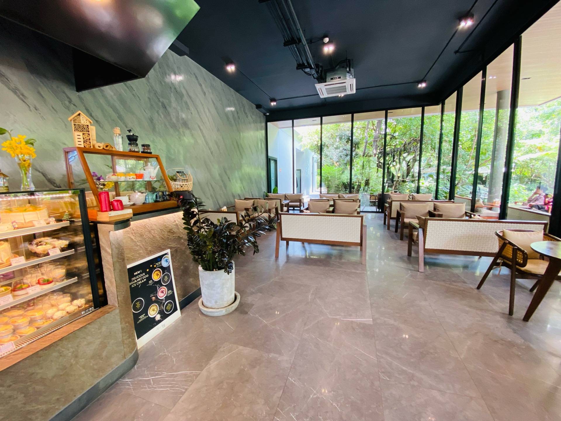 รูป Timber Tales Cafe and Bistro Khaoyai